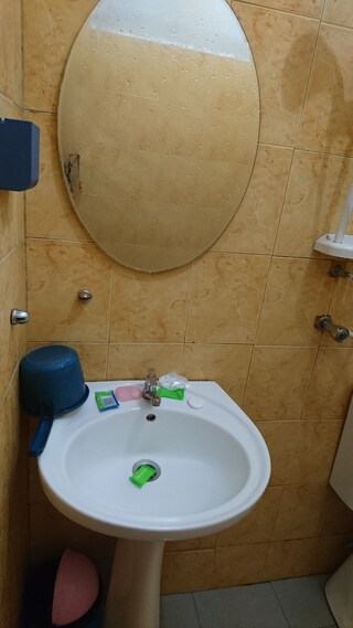 OYO 89892 Hotel Jeli Inn, OYO Hotels Jeli, Book @ RM64 - OYO