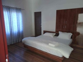 Flagship Bala Shankar Resort, Flagship Haldwani, Book @ ₹548 - OYO