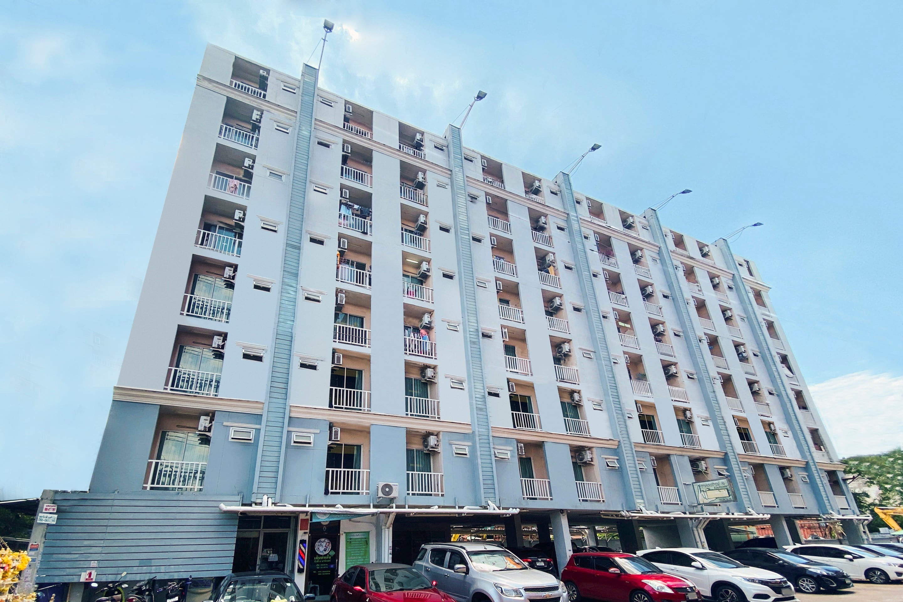 OYO 925 Ruamsub 2, OYO Hotels Bangkok, Book @ ฿882 - OYO