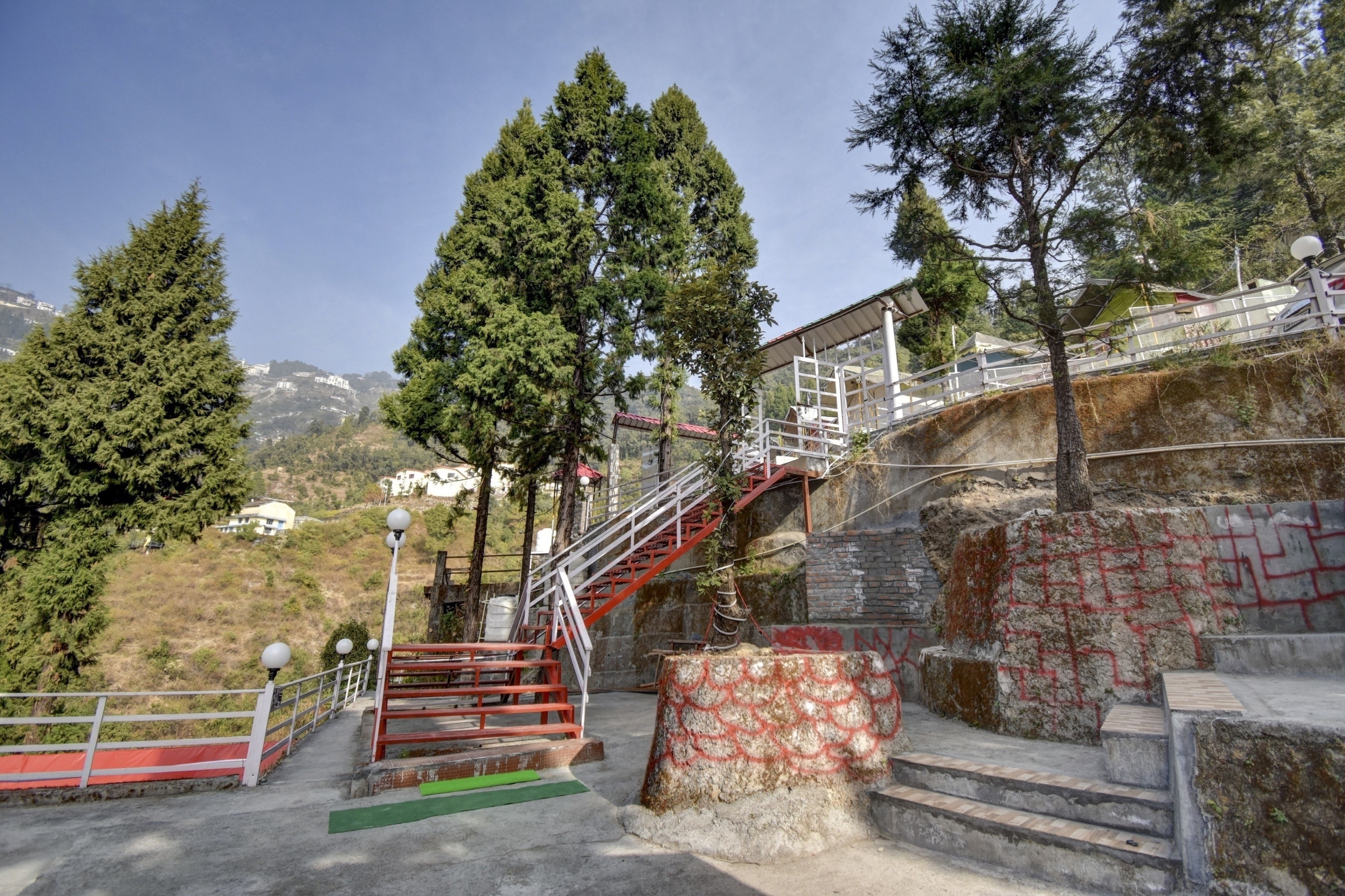 Resorts Near in Kempty Falls, Mussoorie Starting @ ₹1476 - Upto 78% OFF ...