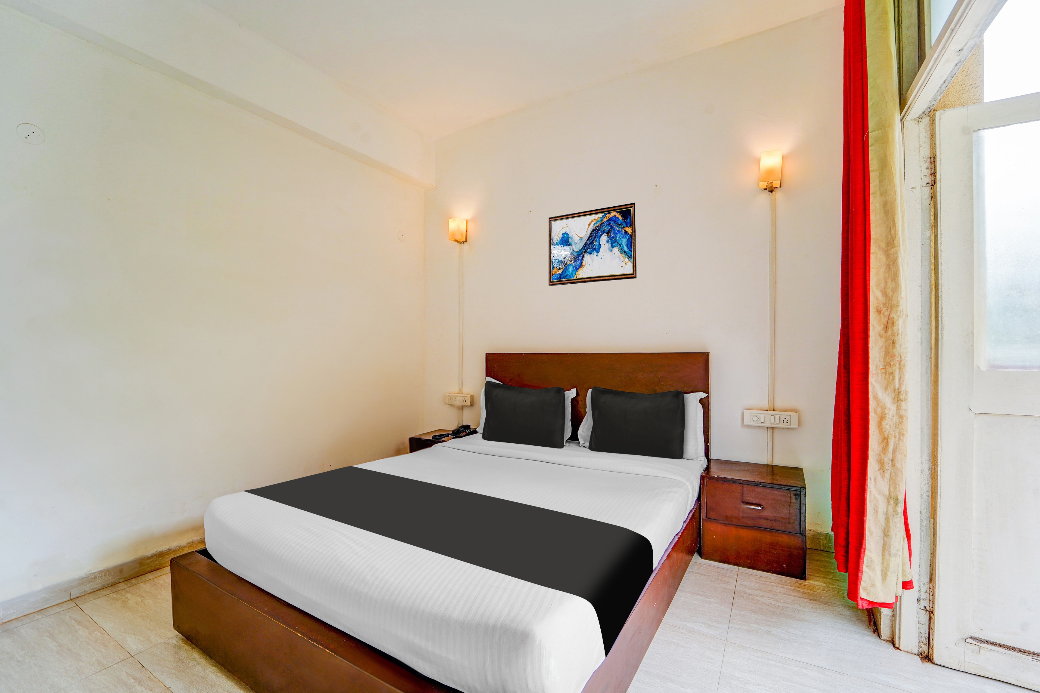 Townhouse Hotels in Karmali Railway Station, Goa Starting @ ₹1299 ...