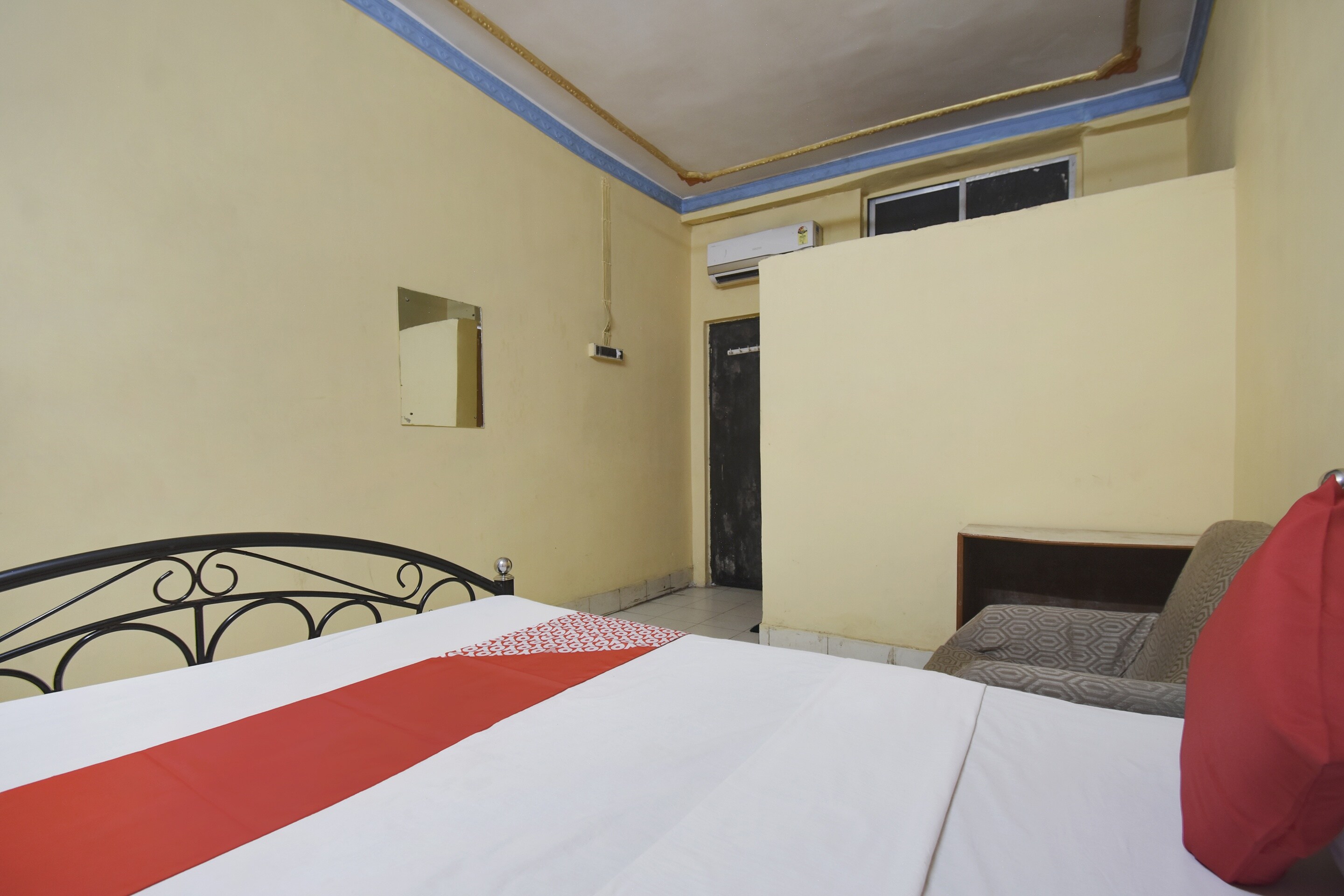 Budget Hotels in Howrah Railway Station, Kolkata Starting @ ₹592 - Upto ...