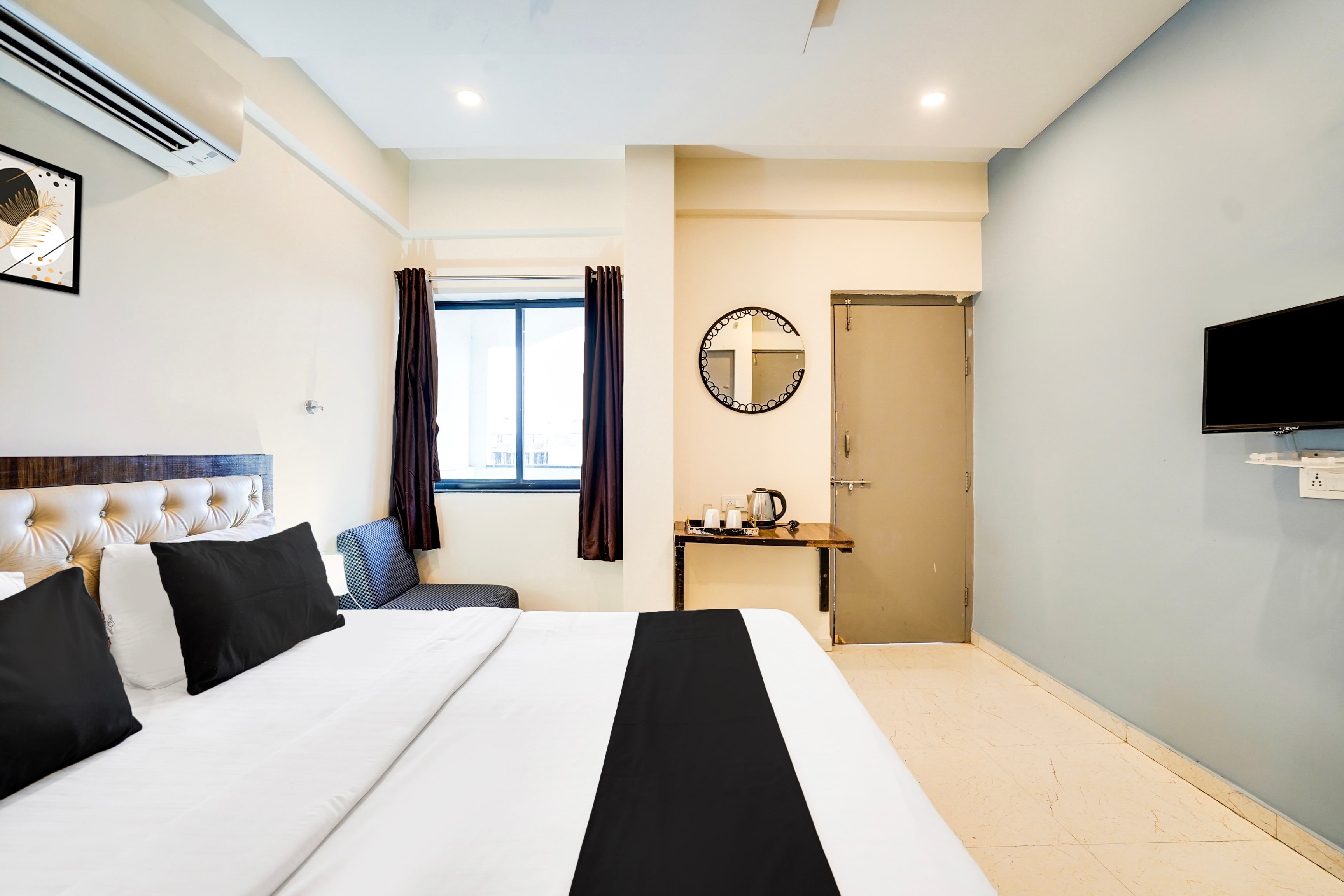 Super Hotel O Hingna Road Wanadongri, Flagship Nagpur, Book @ ₹1474 - OYO