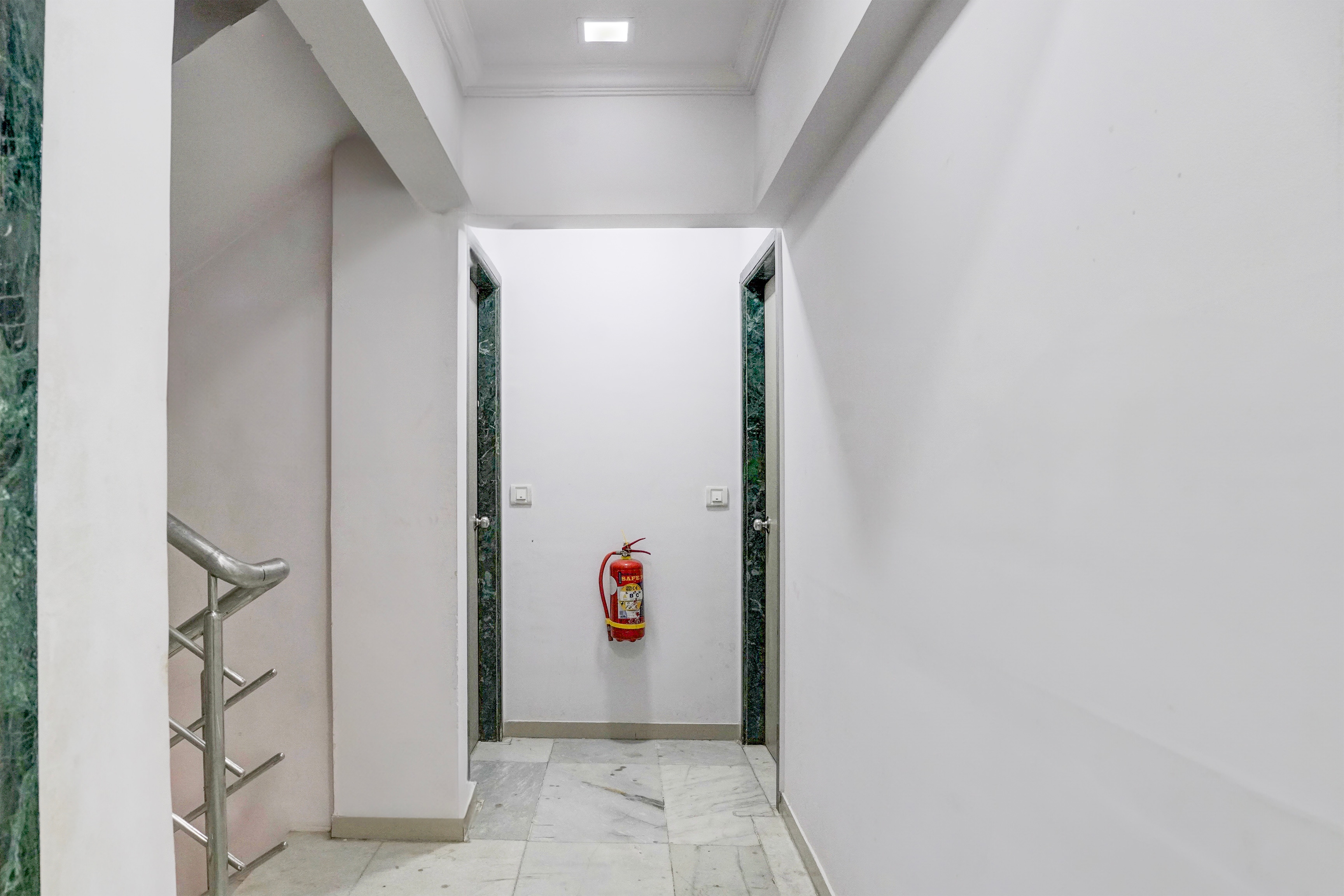 Hotels in andheri-west - Find premium OYO Rooms in your budget