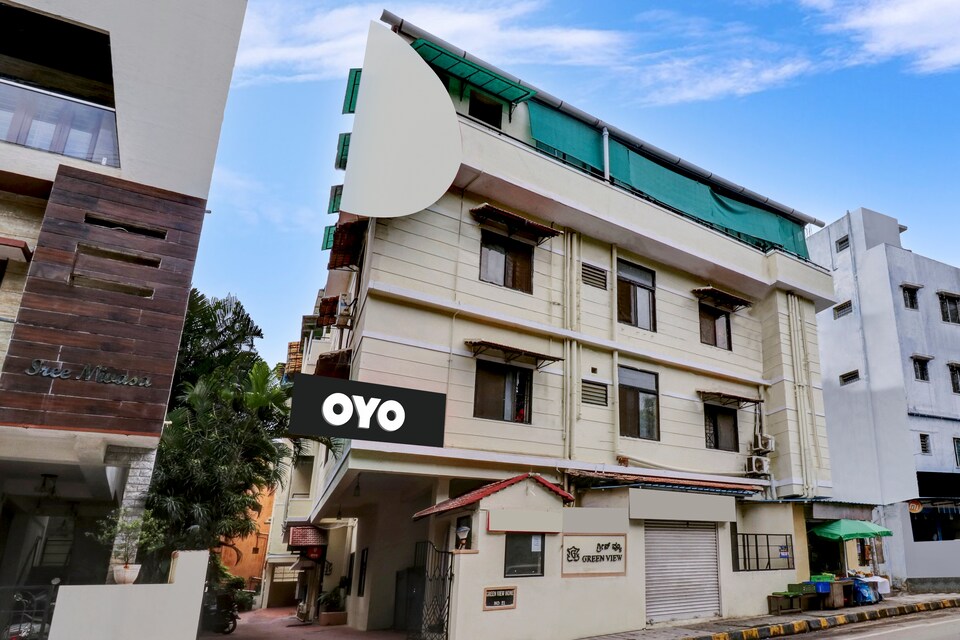 Super OYO Collection O Compact Green View Near Nexus Mall Koramangala ...