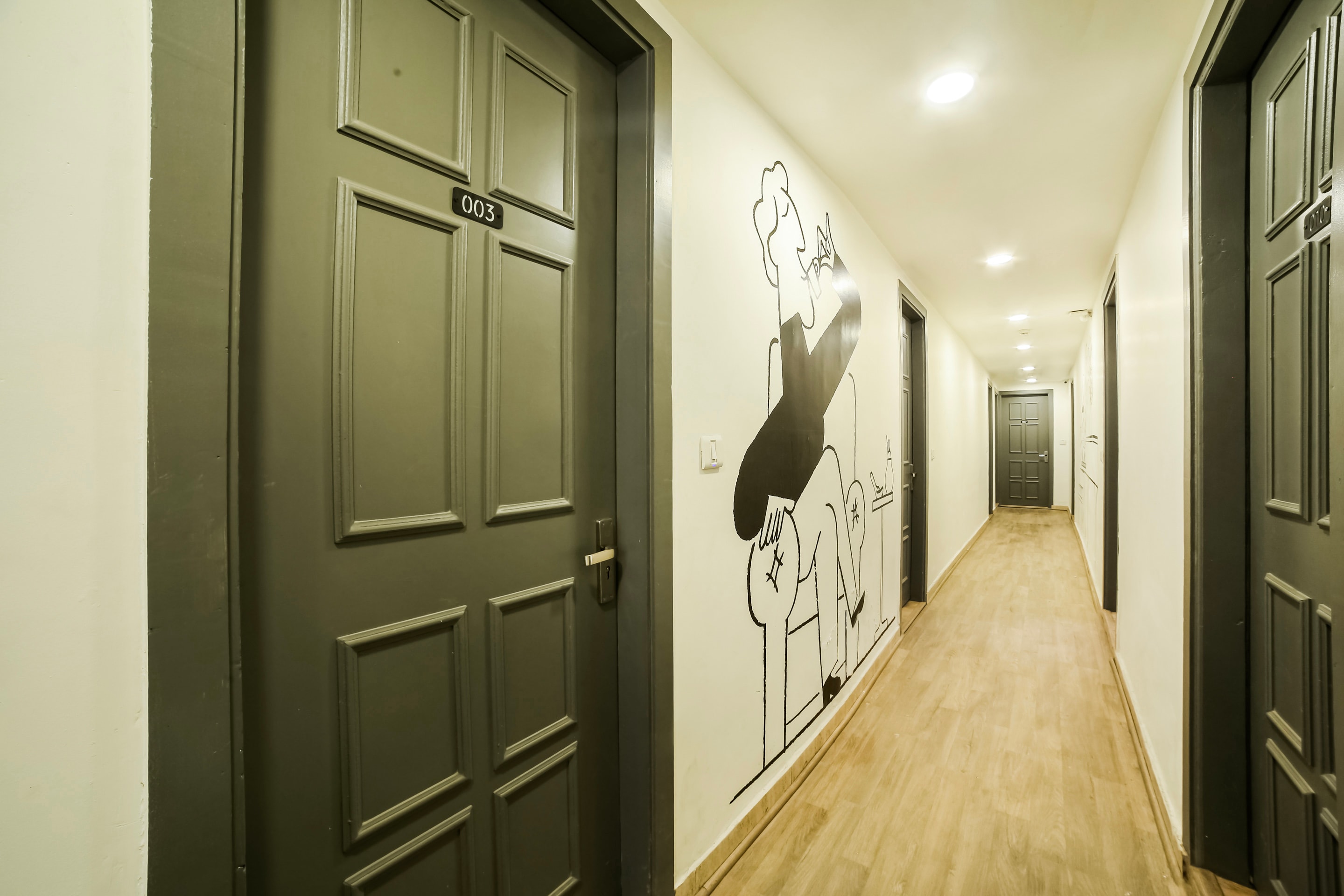 Super Hotel O Nawada Metro, Flagship Delhi, Book @ ₹785 - OYO