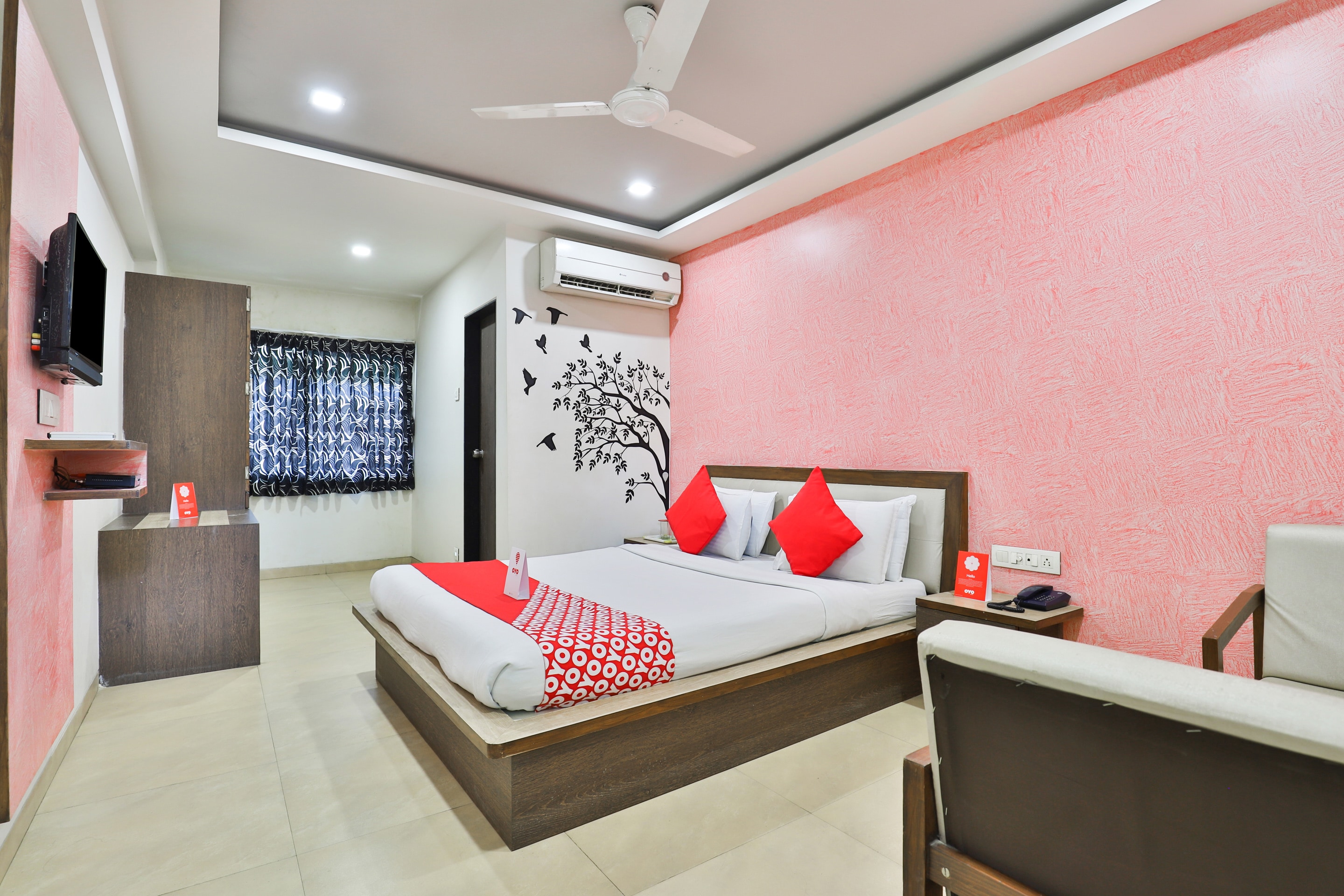 OYO 959 Hotel Manila, OYO Rooms Ahmedabad, Book @ ₹1095 - OYO