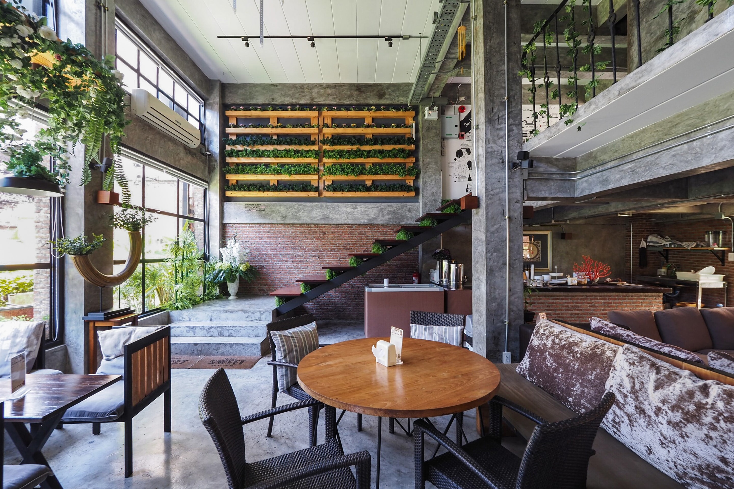 Vm1 Hostel, OYO Hotels Bangkok, Book @ ฿794 - OYO