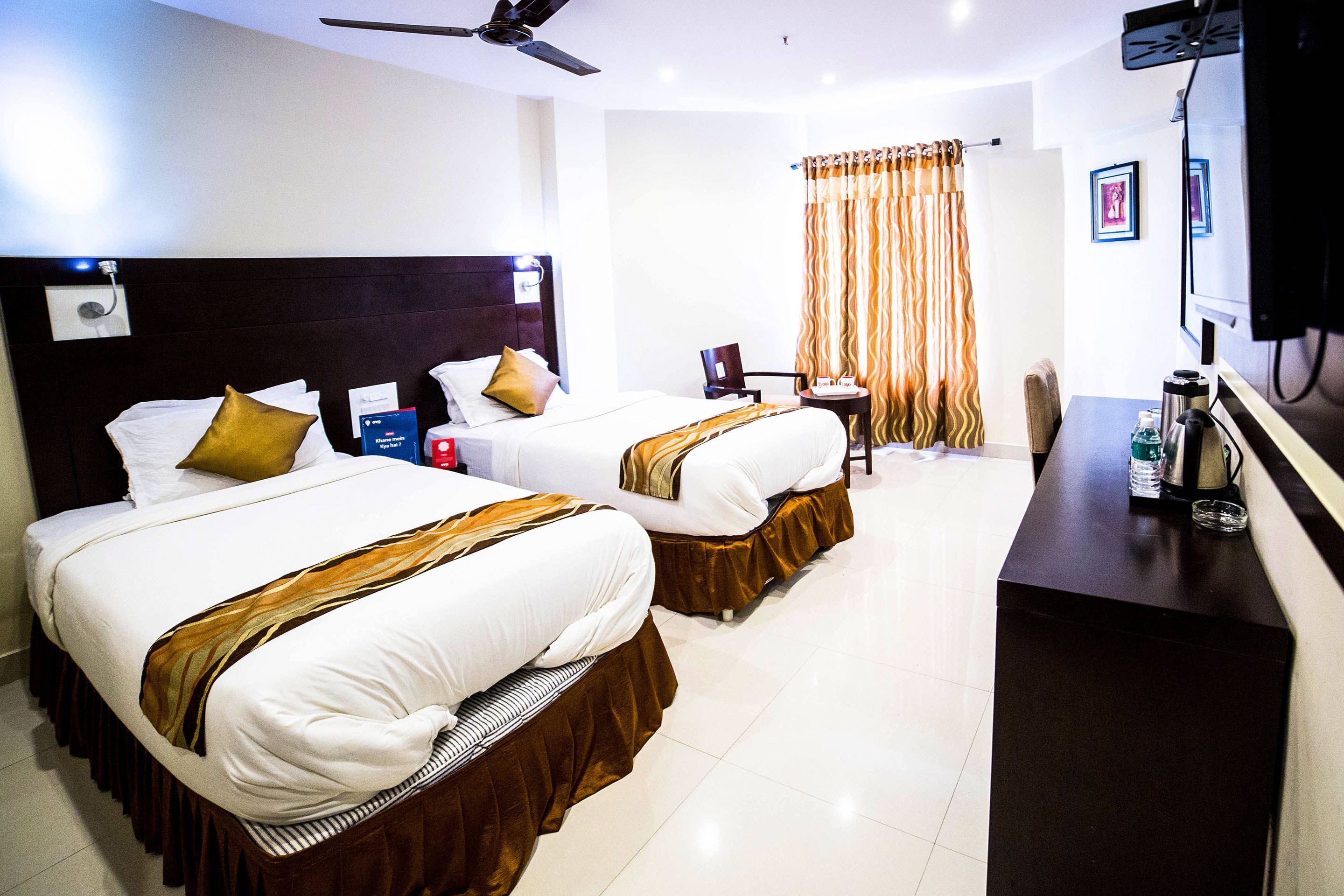 OYO 6382 Hotel Krishna Residency, Premium Vijayawada, Book @ ₹1095 - OYO