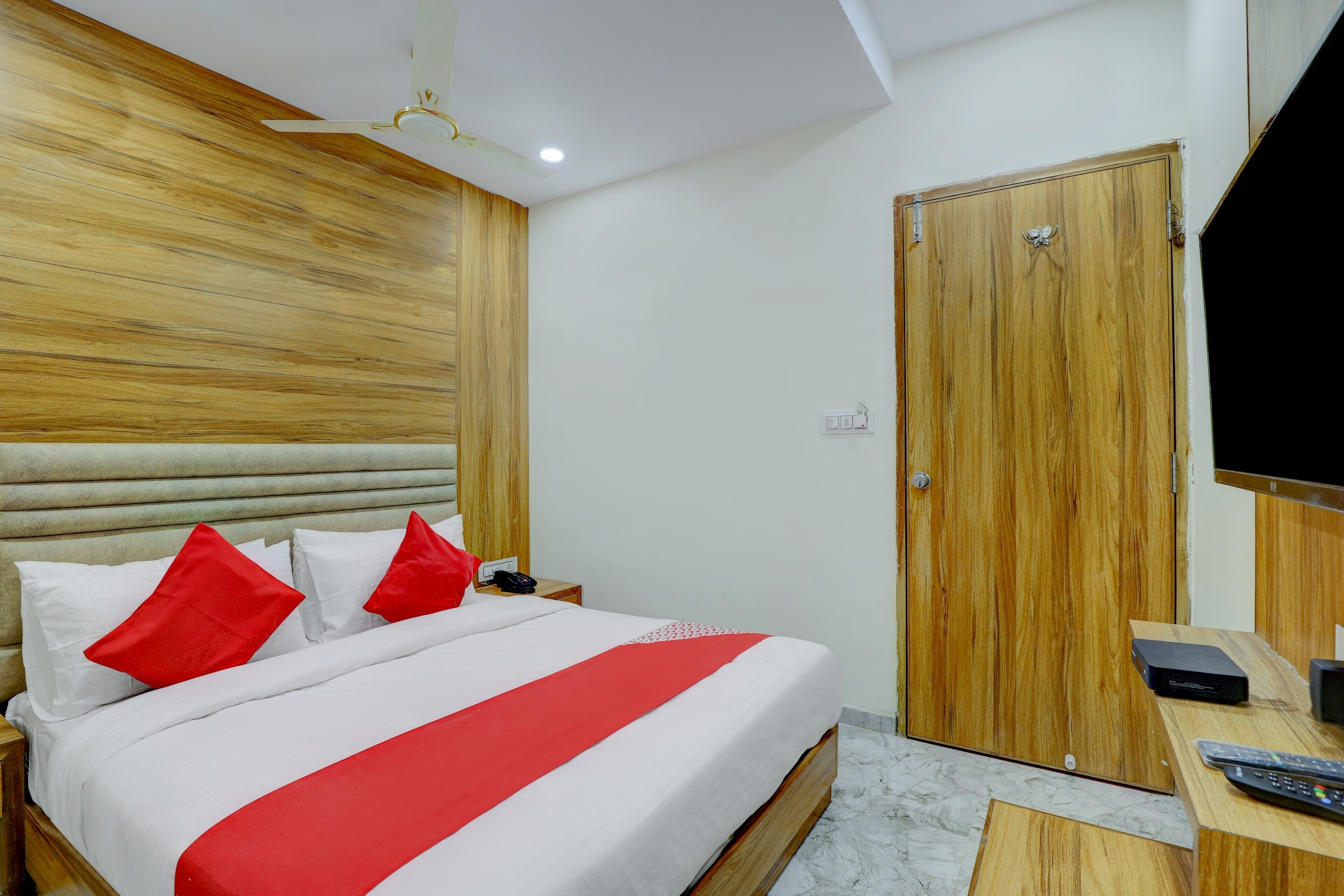 Resorts Near in Tapovan Circle, Ahmedabad Starting @ ₹449 - Upto 81% ...