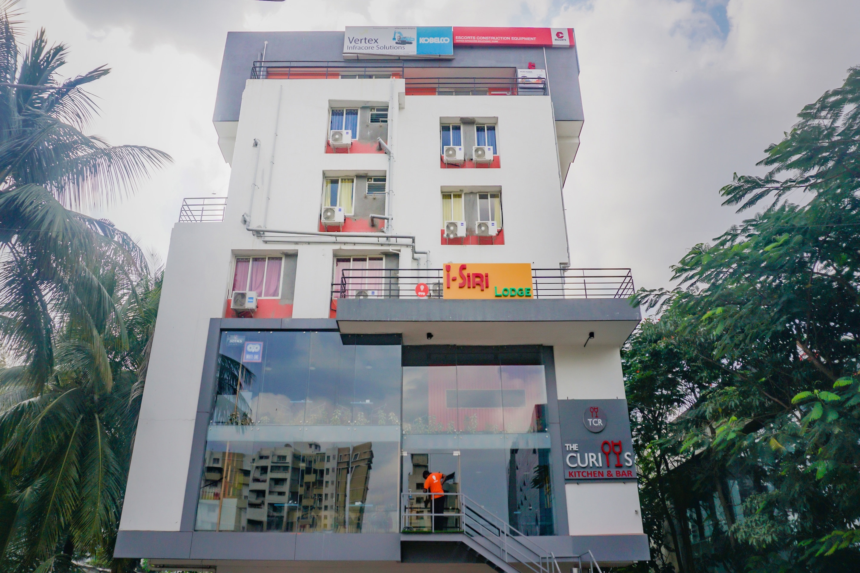 Hotels in baner - Find premium OYO Rooms in your budget