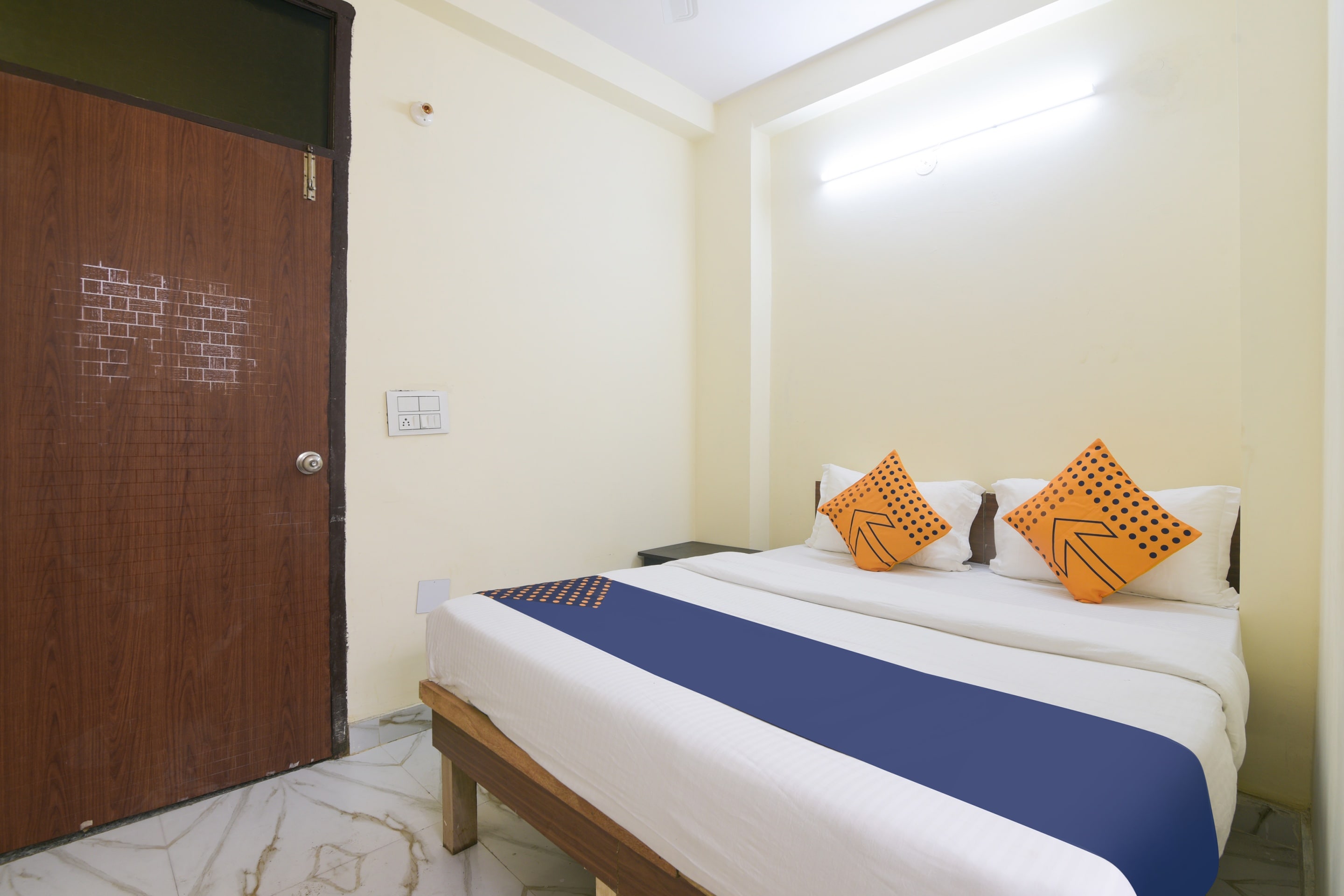 Spot On Hotels in Atul Kataria Chowk, Gurgaon Starting @ ₹363 - Upto 78 ...