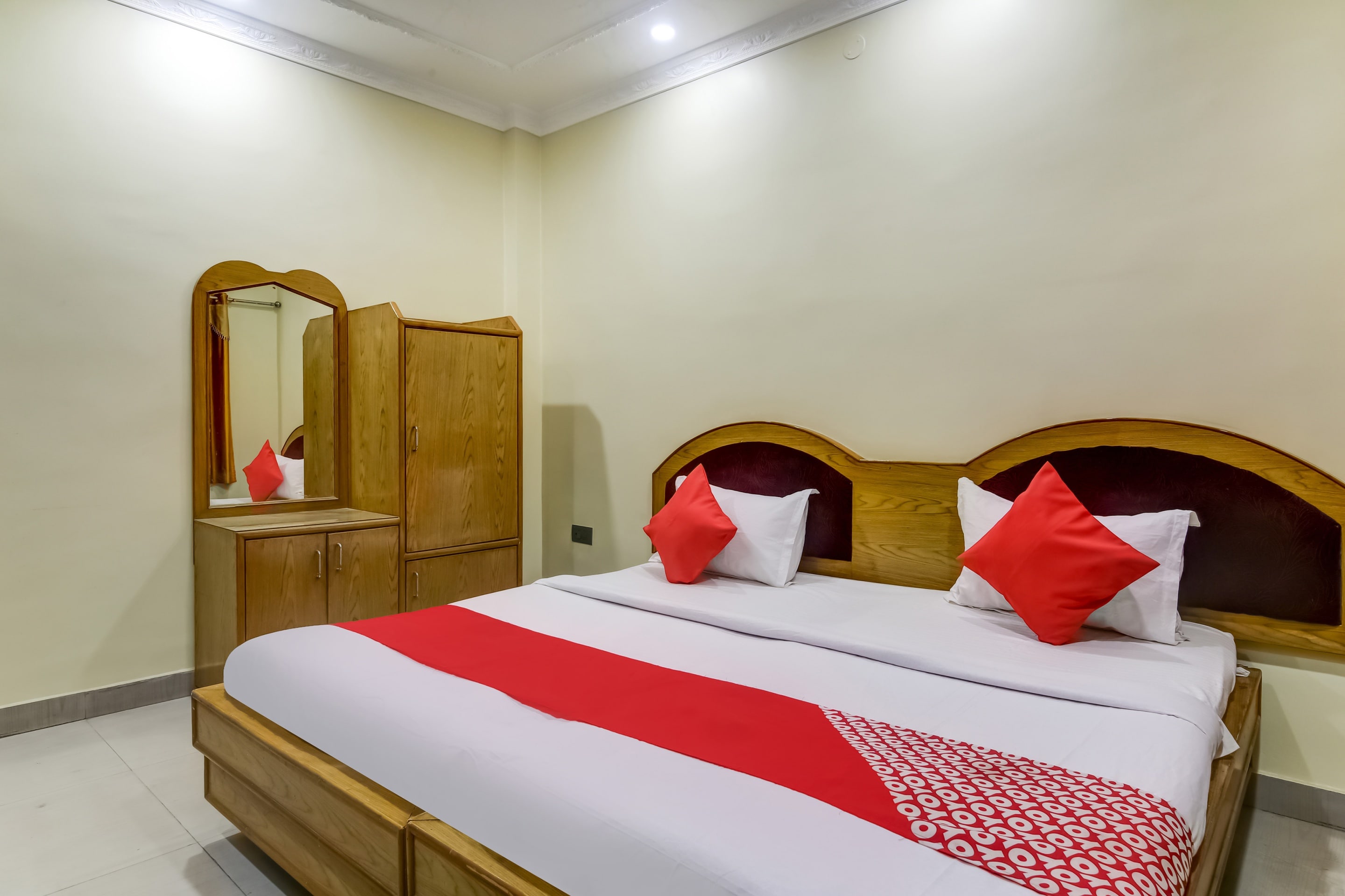 Hotels in Dhanbad Junction Railway Station, Dhanbad Starting @ ₹609 ...