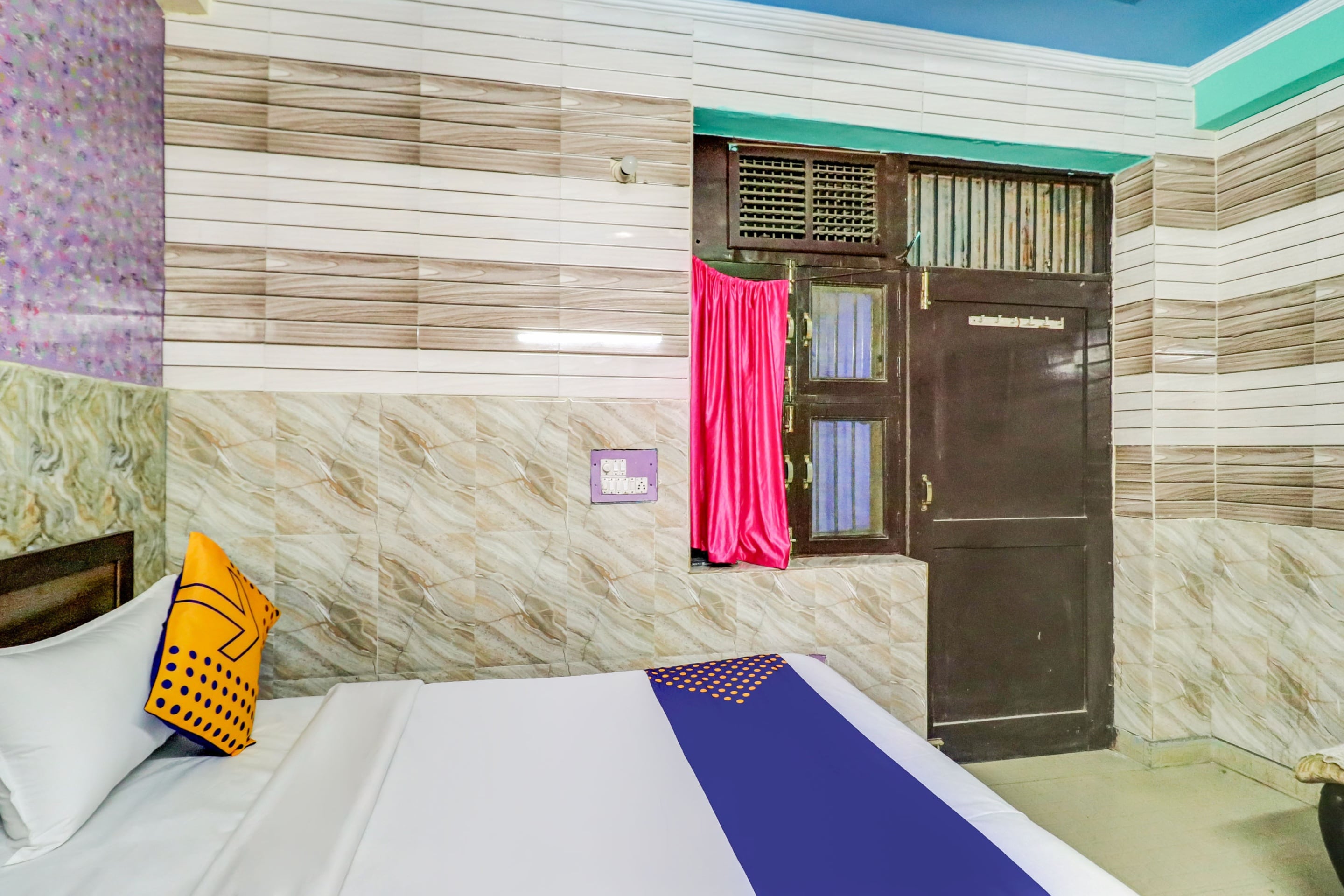 Spot On Hotels in Guru Dronacharya Metro, Gurgaon Starting @ ₹377 ...