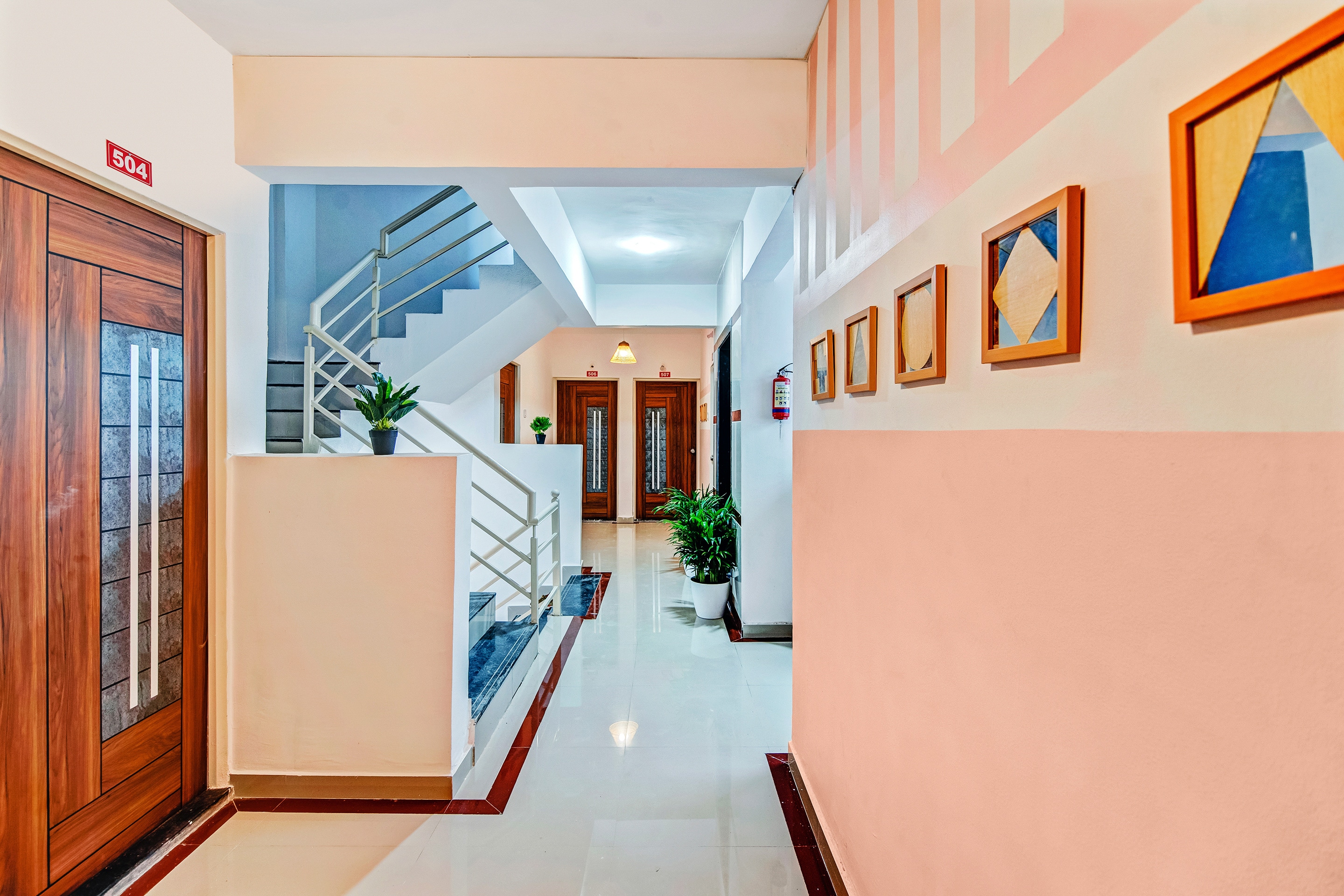 Hotel O Home Elegant RK Fursungi, Flagship Pune, Book @ ₹1306 - OYO