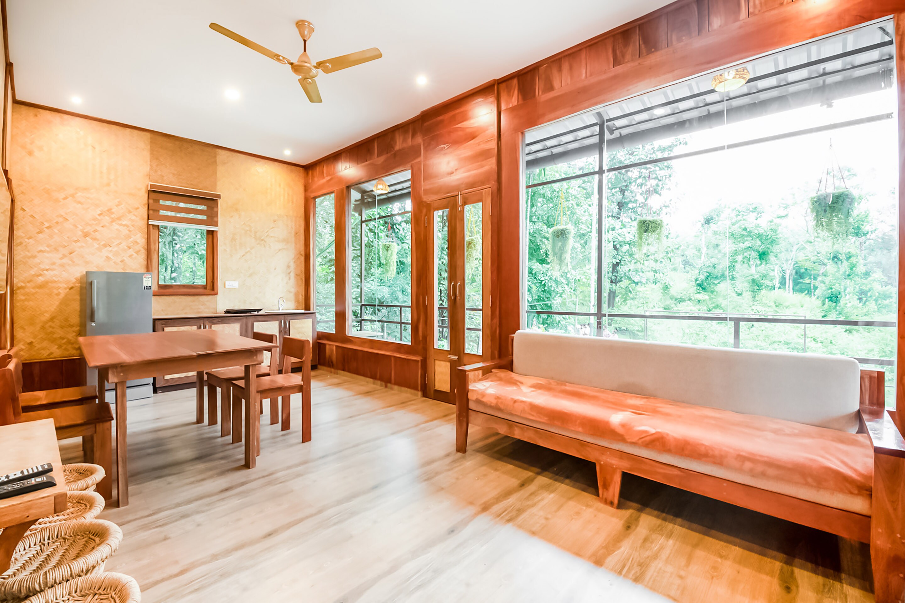 OYO Home 78227 Grand Stay Wayal Mount, Home Wayanad, Book @ ₹1095 - OYO