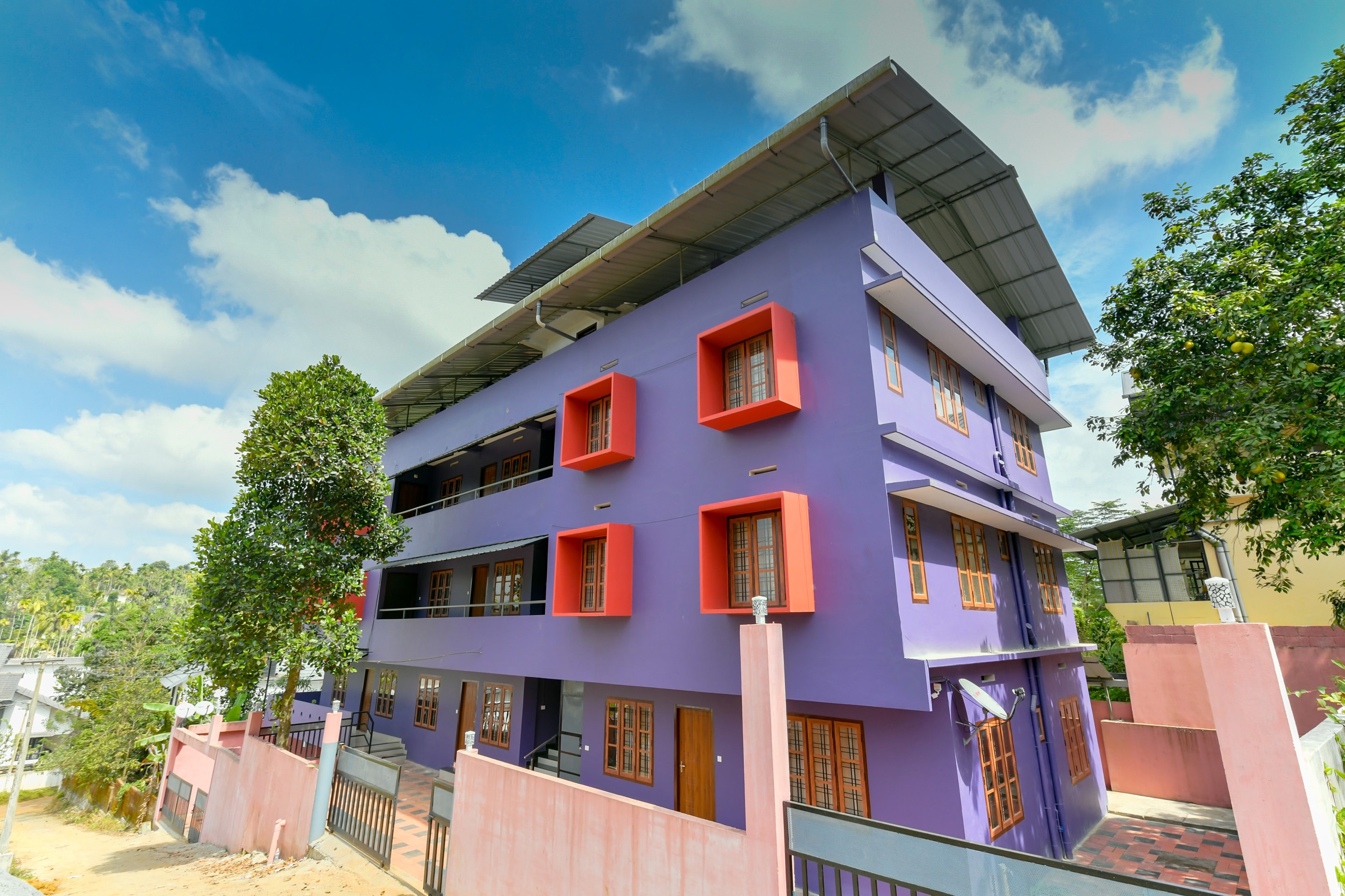 Hotels in Ooty Road, Wayanad for Family Oyos Starting @ ₹3108