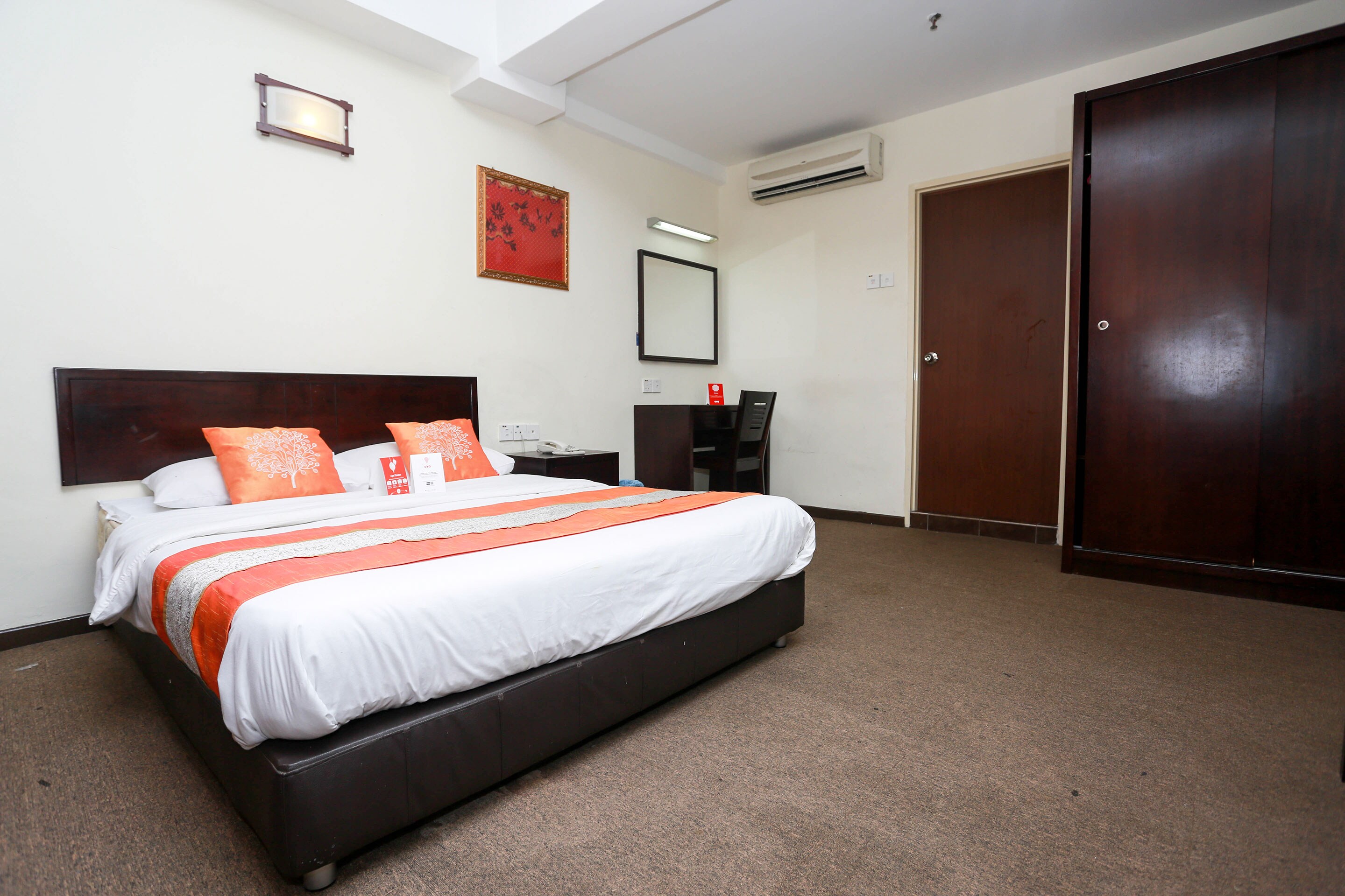 OYO 222 Ar-Raudhah Hotel, OYO Hotels Johor Bahru, Book @ RM53 - OYO