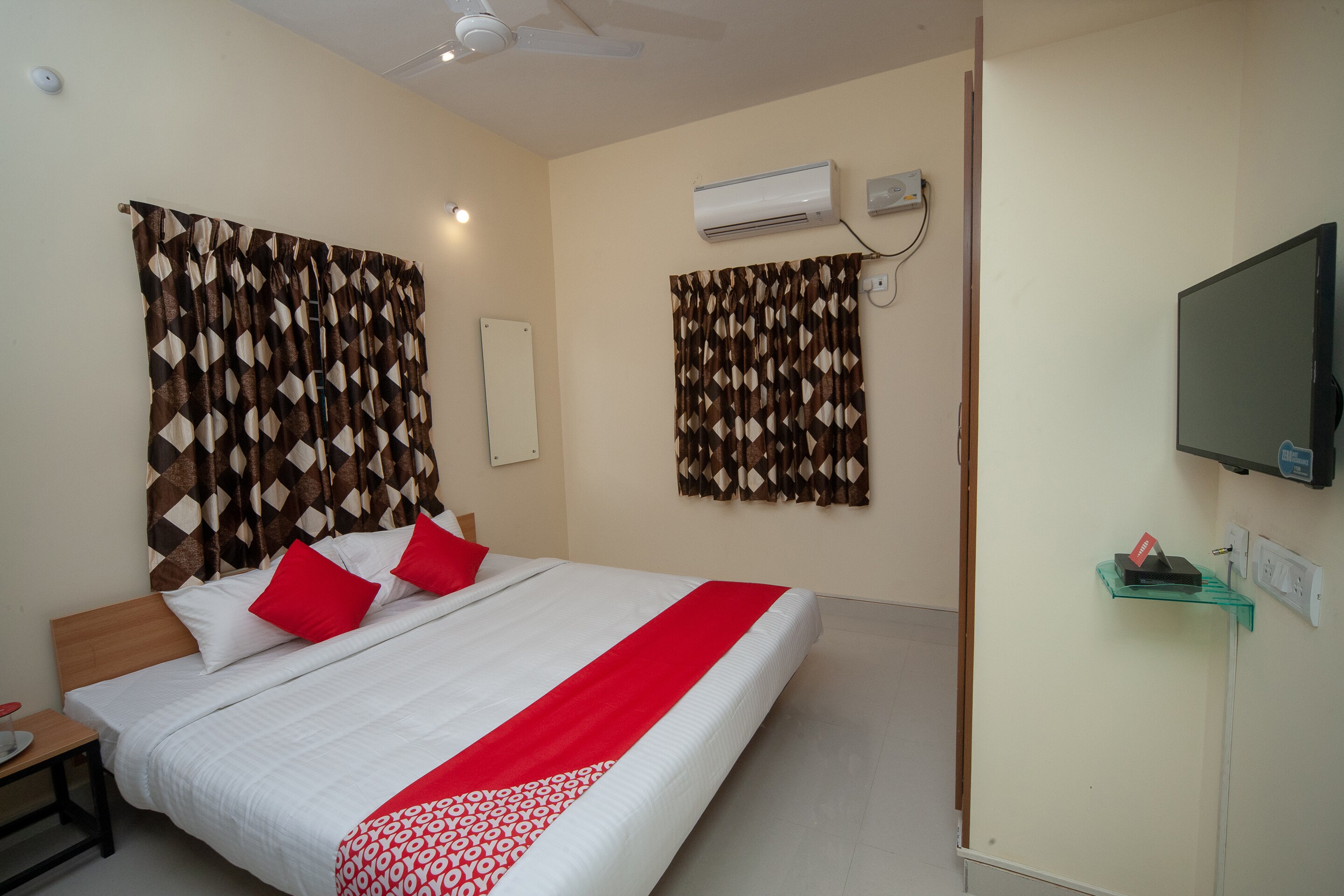 Hotels in porur - Find premium OYO Rooms in your budget