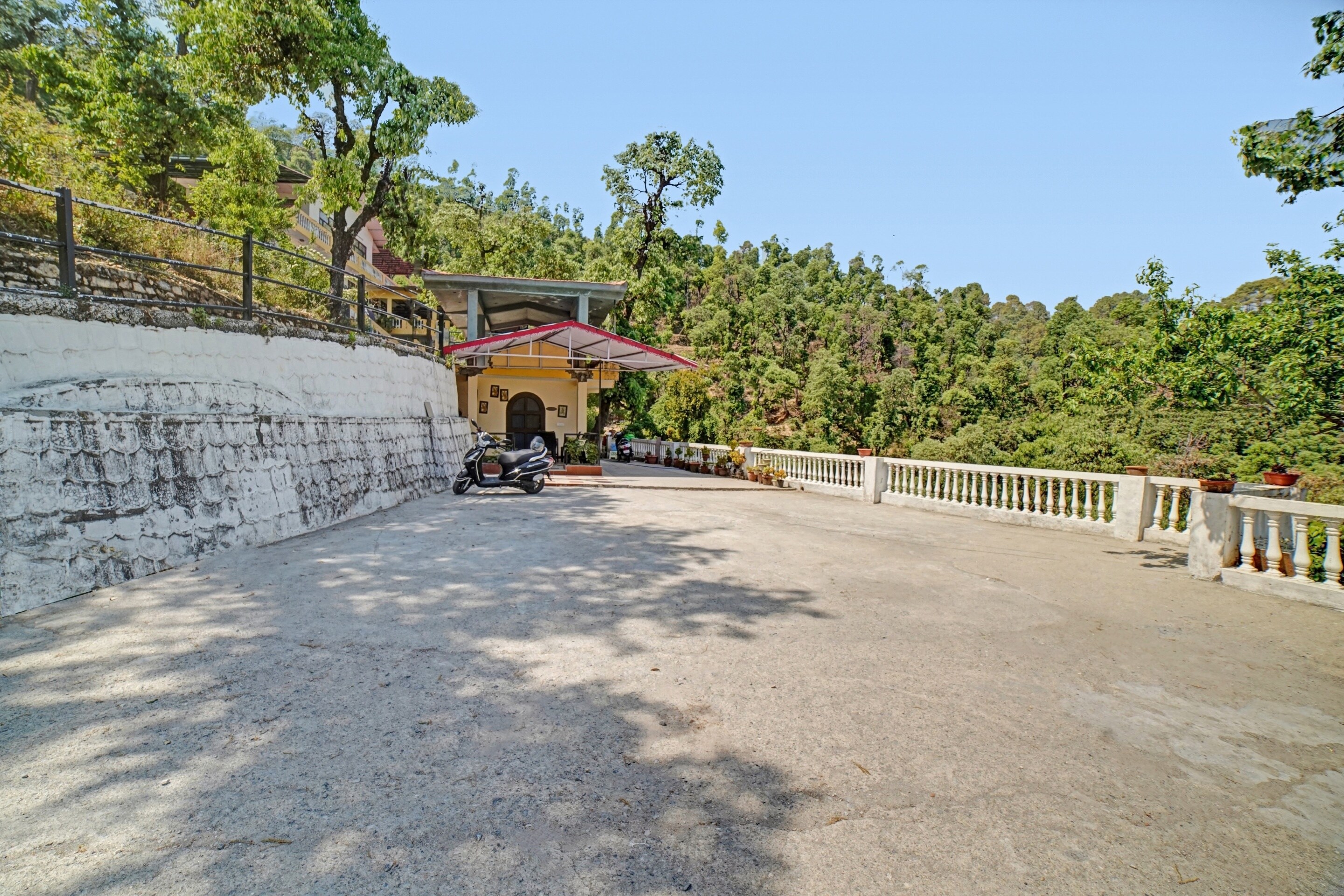 Oyo Homes in Library Chowk, Mussoorie Starting @ ₹549 - Upto 84% OFF on ...