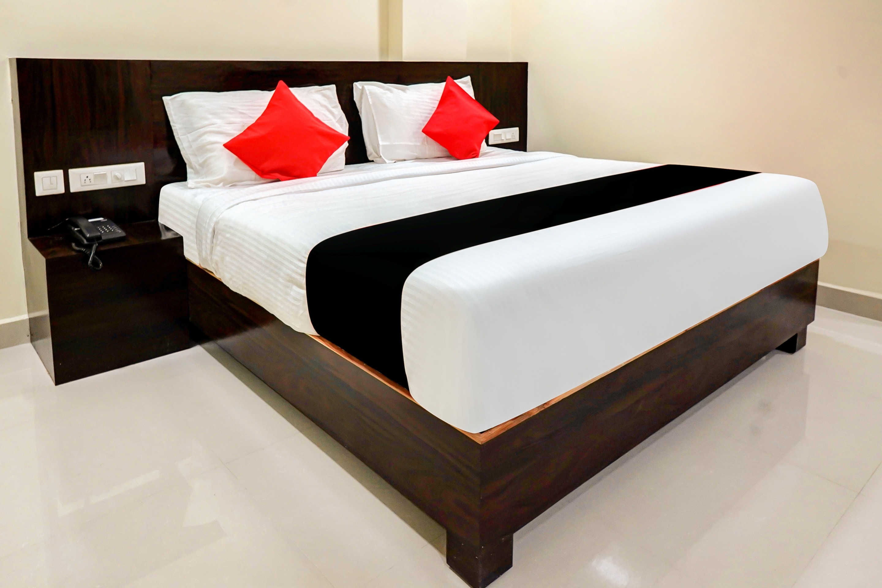 OYO Capital O Hotel Siddartha Elite, Capital O Vijayawada, Book @ ₹1124 ...