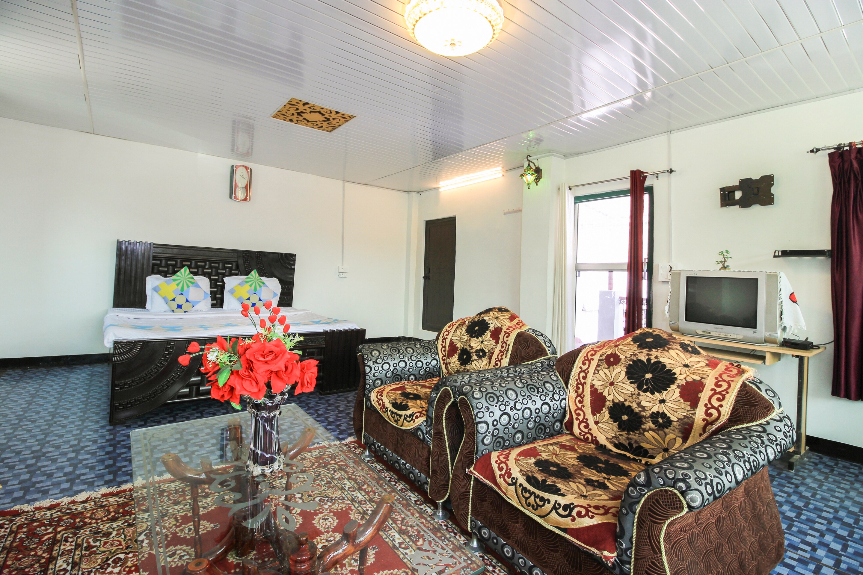 OYO Home 80124 Elegant Homestay, Home Nainital, Book @ ₹1095 - OYO