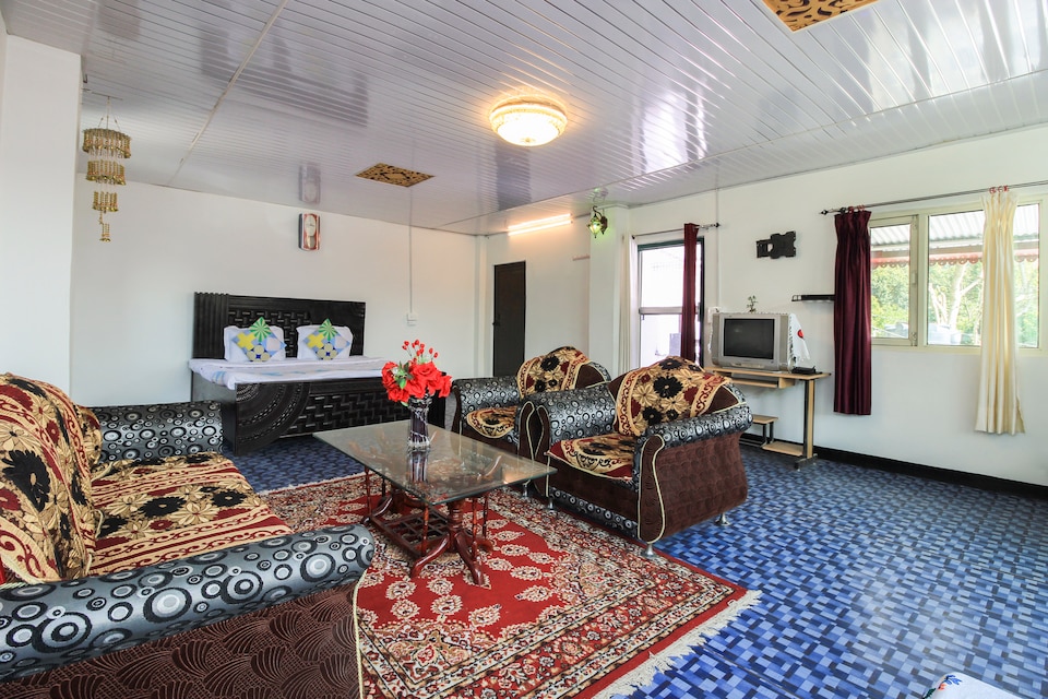 OYO Home 80124 Elegant Homestay, Home Nainital, Book @ ₹1095 - OYO