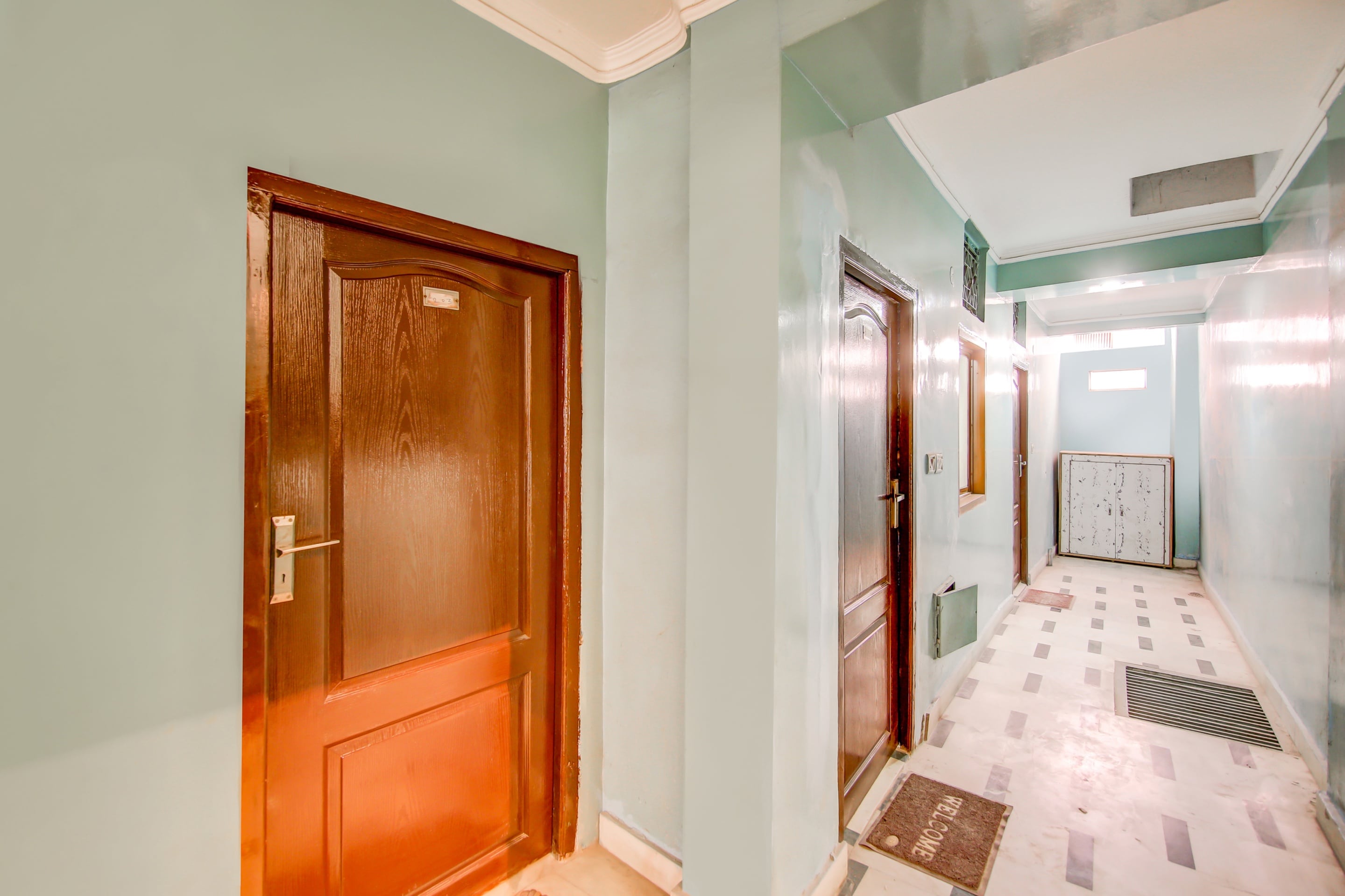 OYO Flagship Hotel Neha Inn Near Jama Masjid, Flagship दिल्ली, Book ...