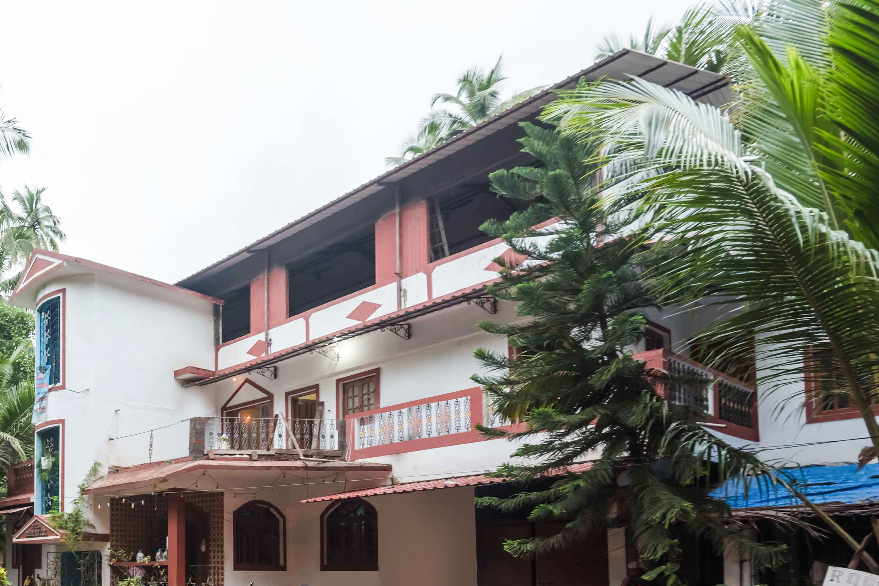 OYO 7290 StayOut Villa Emmanuel, OYO Rooms Goa, Book @ ₹1067 - OYO