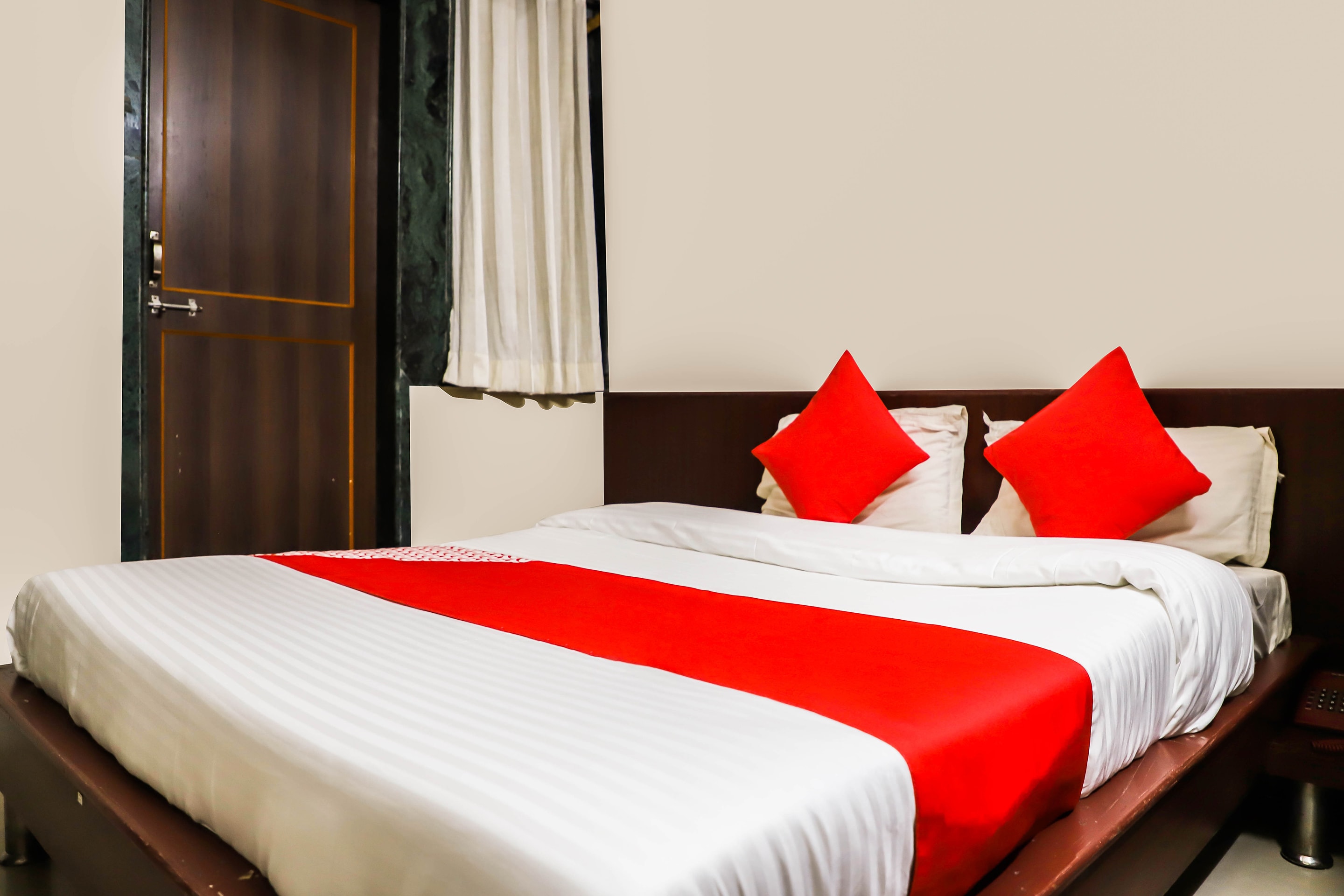Hotels in Chaat Chatore, Harda Starting @ ₹721 - Upto 60% OFF on 2 ...
