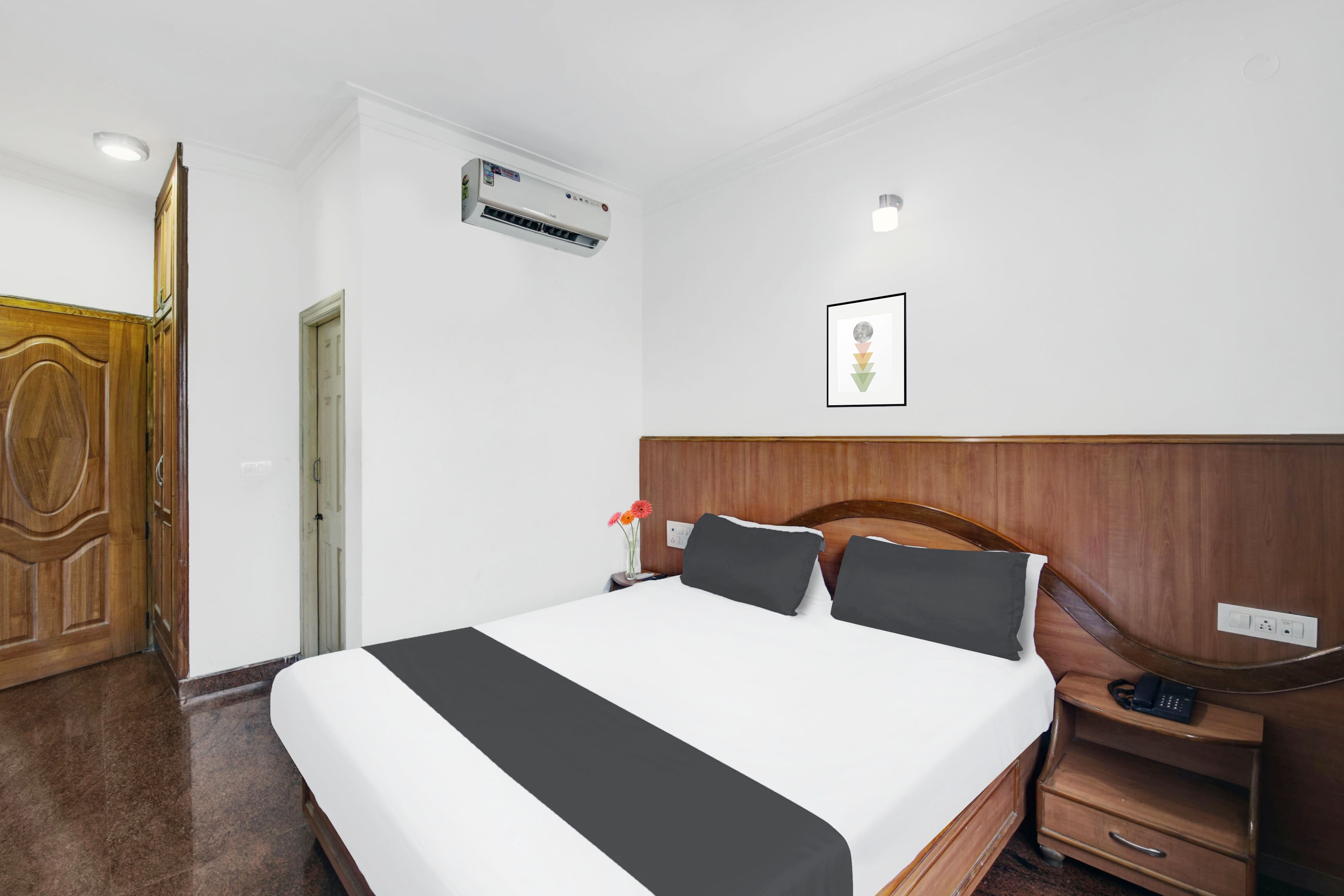 Hotels in Mandya, Mysore for Family Oyos Starting @ ₹658 - Upto 82% OFF ...