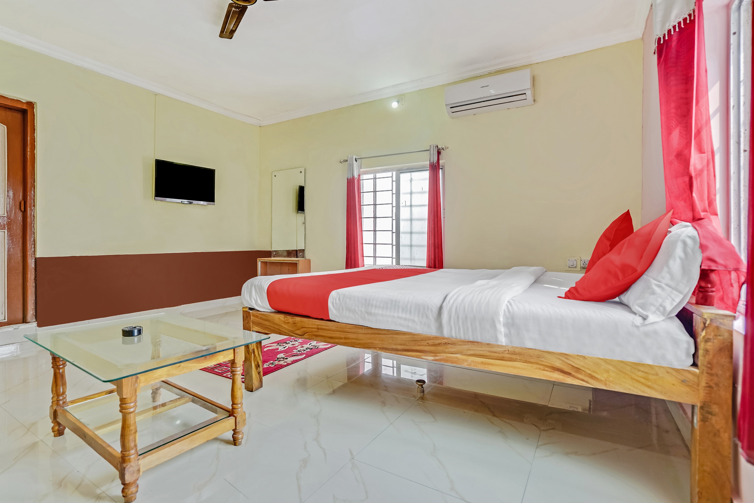 Budget OYO Flagship 9009 Tc Guest House in Railway Station Bhubneshwar ...