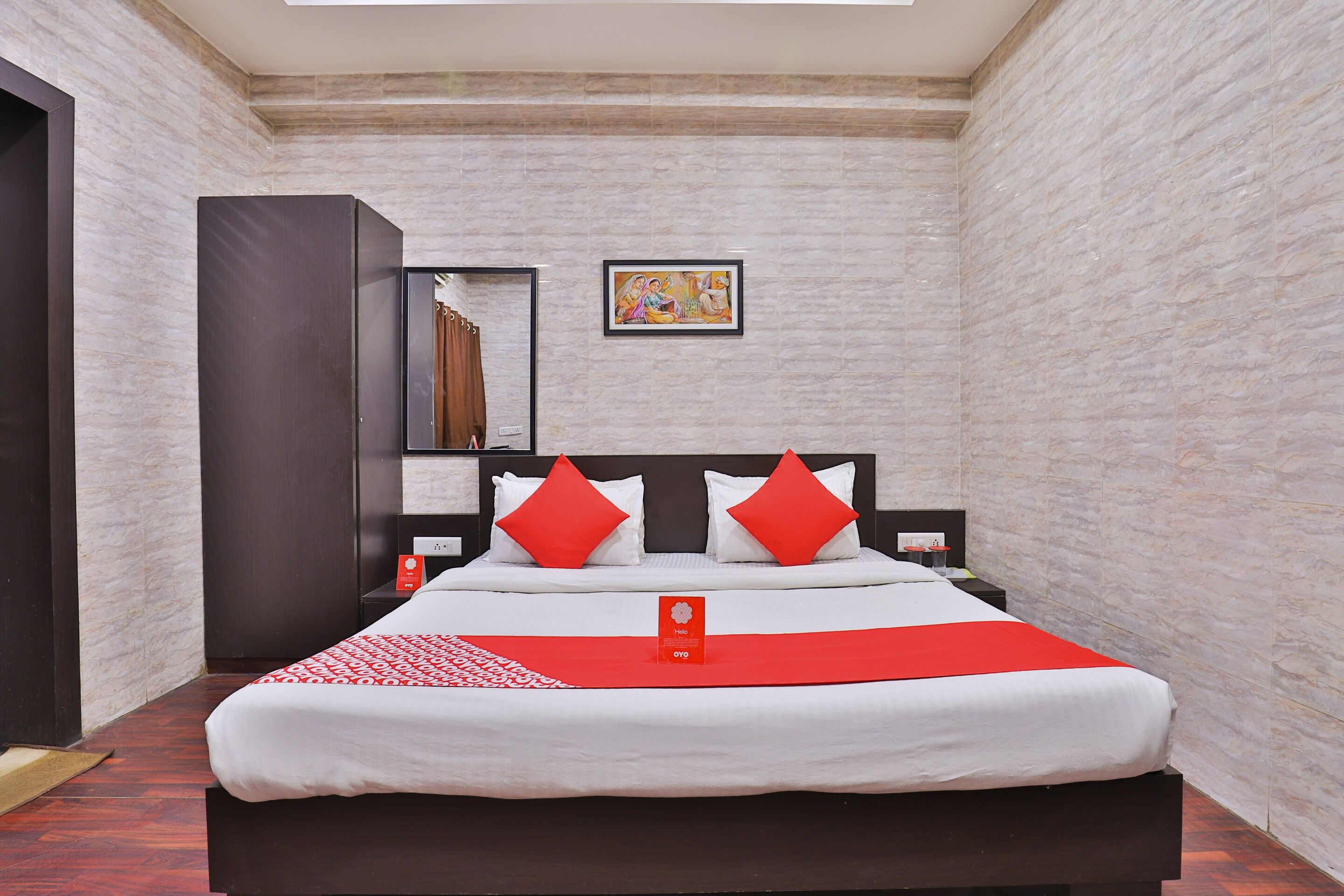 Hotels in Rajkot: Best Budget Rajkot Hotels from ₹397