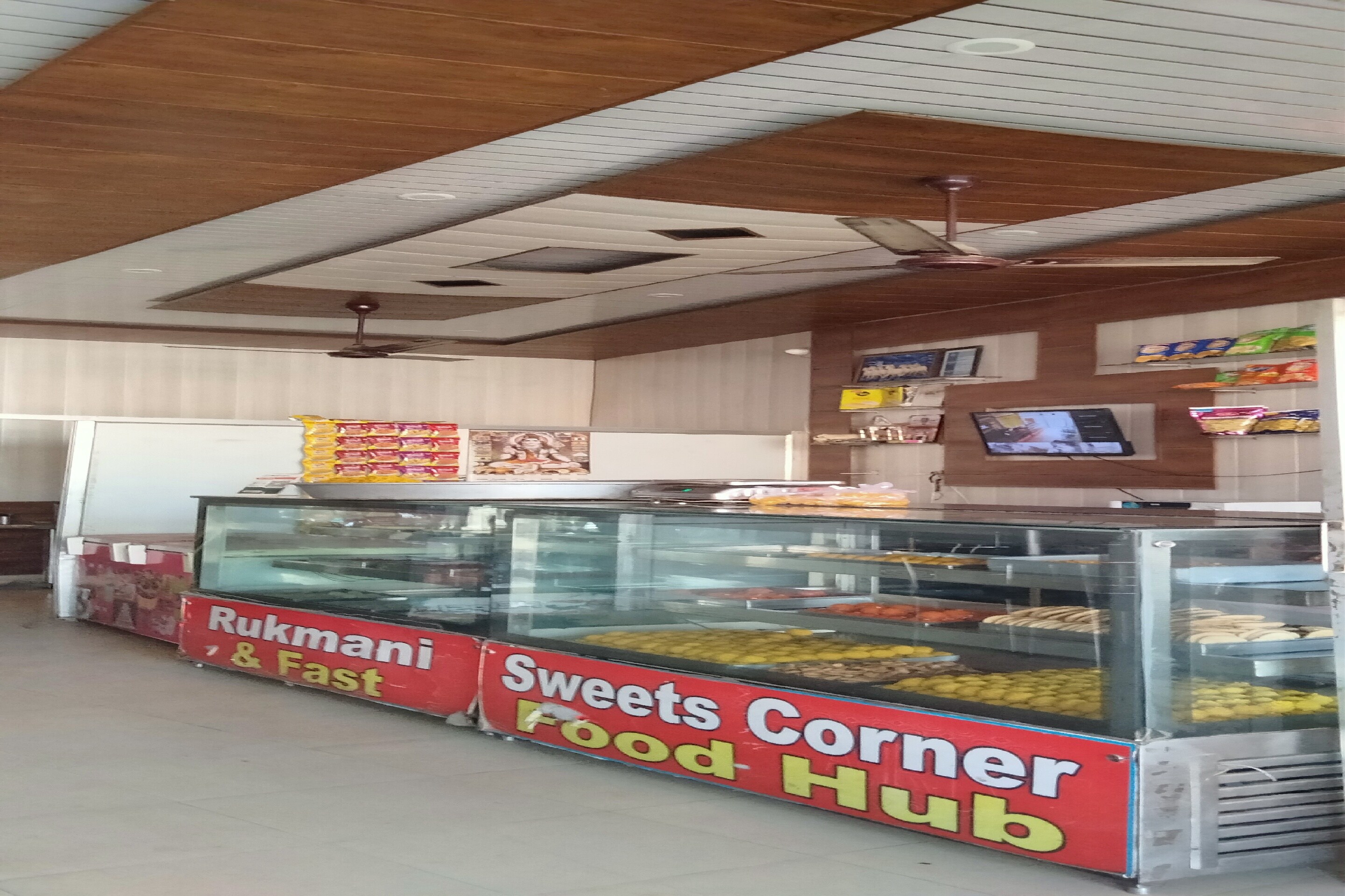 OYO Rukmani Sweets & Snacks, OYO Rooms Rohtak, Book @ ₹501 - OYO