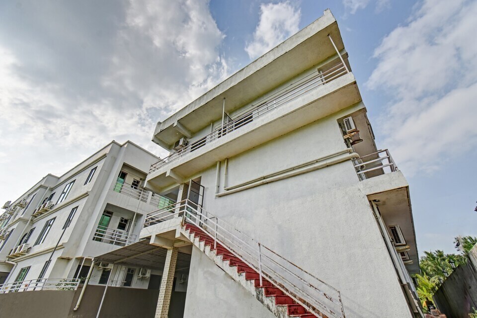 Flagship 84470 Blue House Resort, Flagship Alibag, Book @ ₹698 - OYO