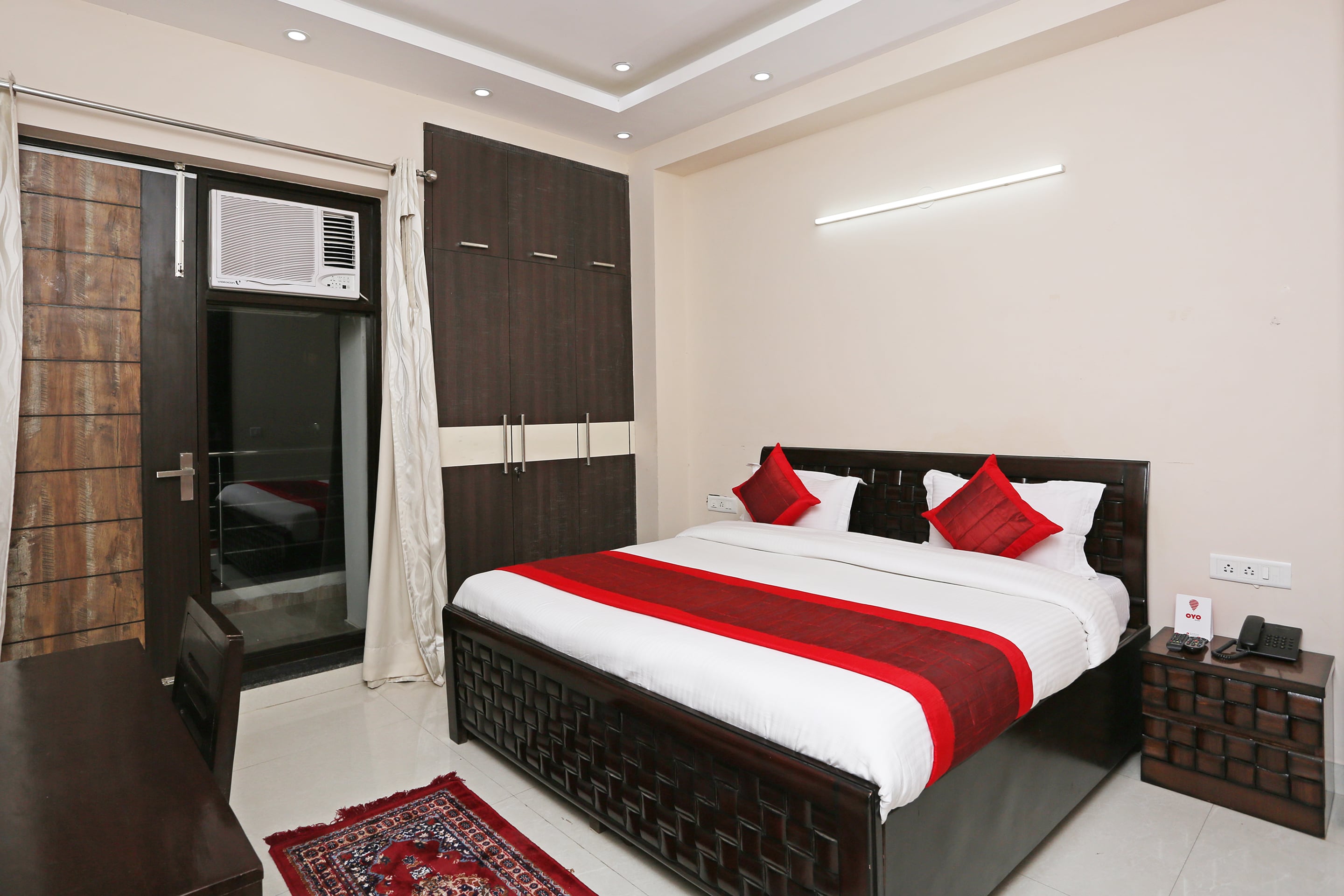 OYO Navru Heritage Near Omaxe Celebration Mall, OYO Rooms Gurgaon, Book ...