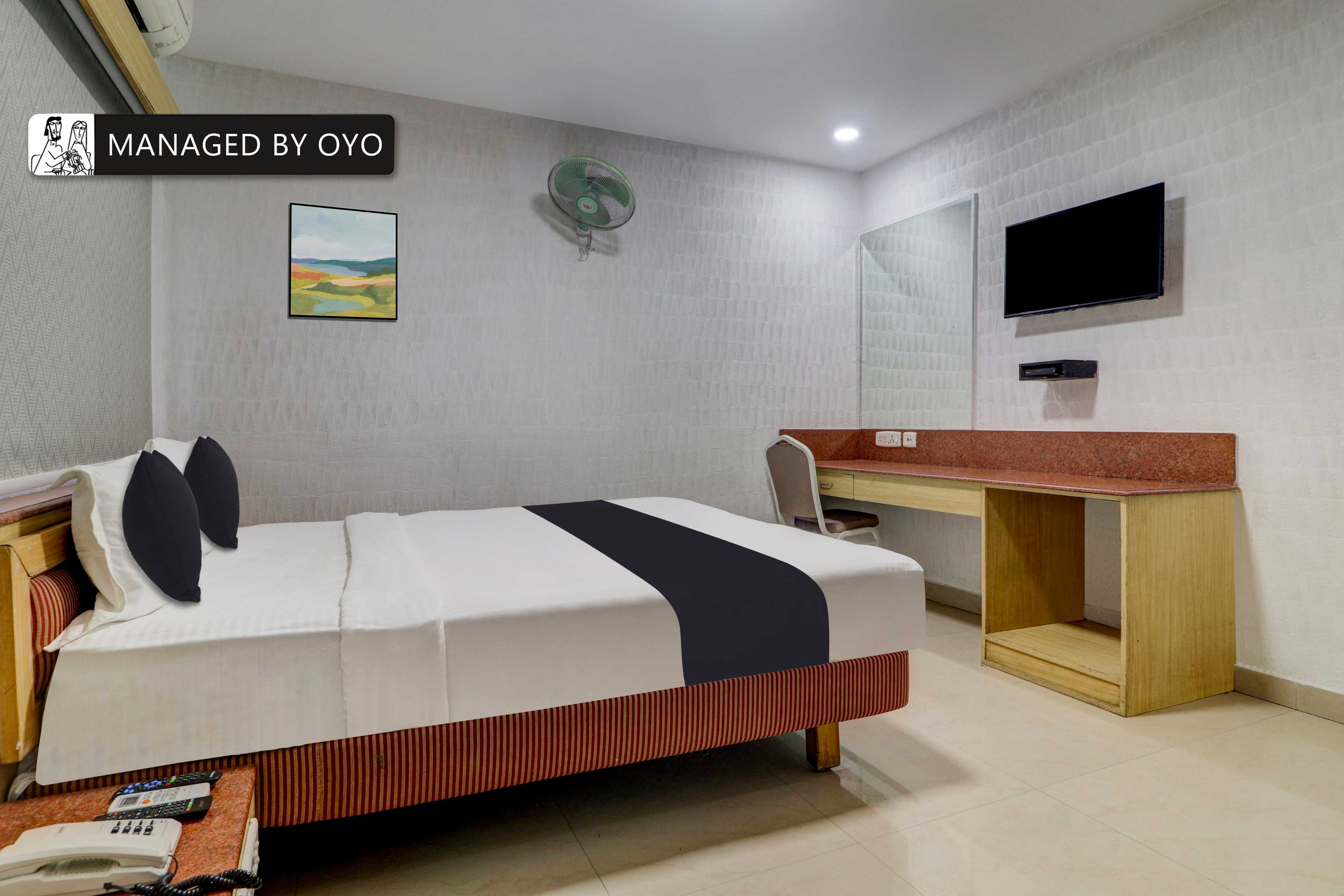 Townhouse Oak Hotels in Kompally, Hyderabad Starting @ ₹987 - Upto 72% ...