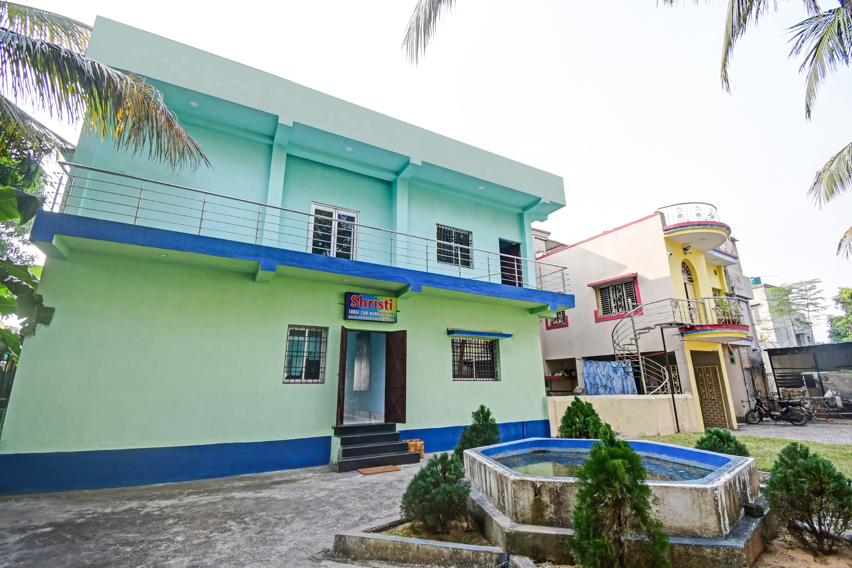 Hotel O Shristi Lodge, Flagship Asansol, Book @ ₹1037 - OYO