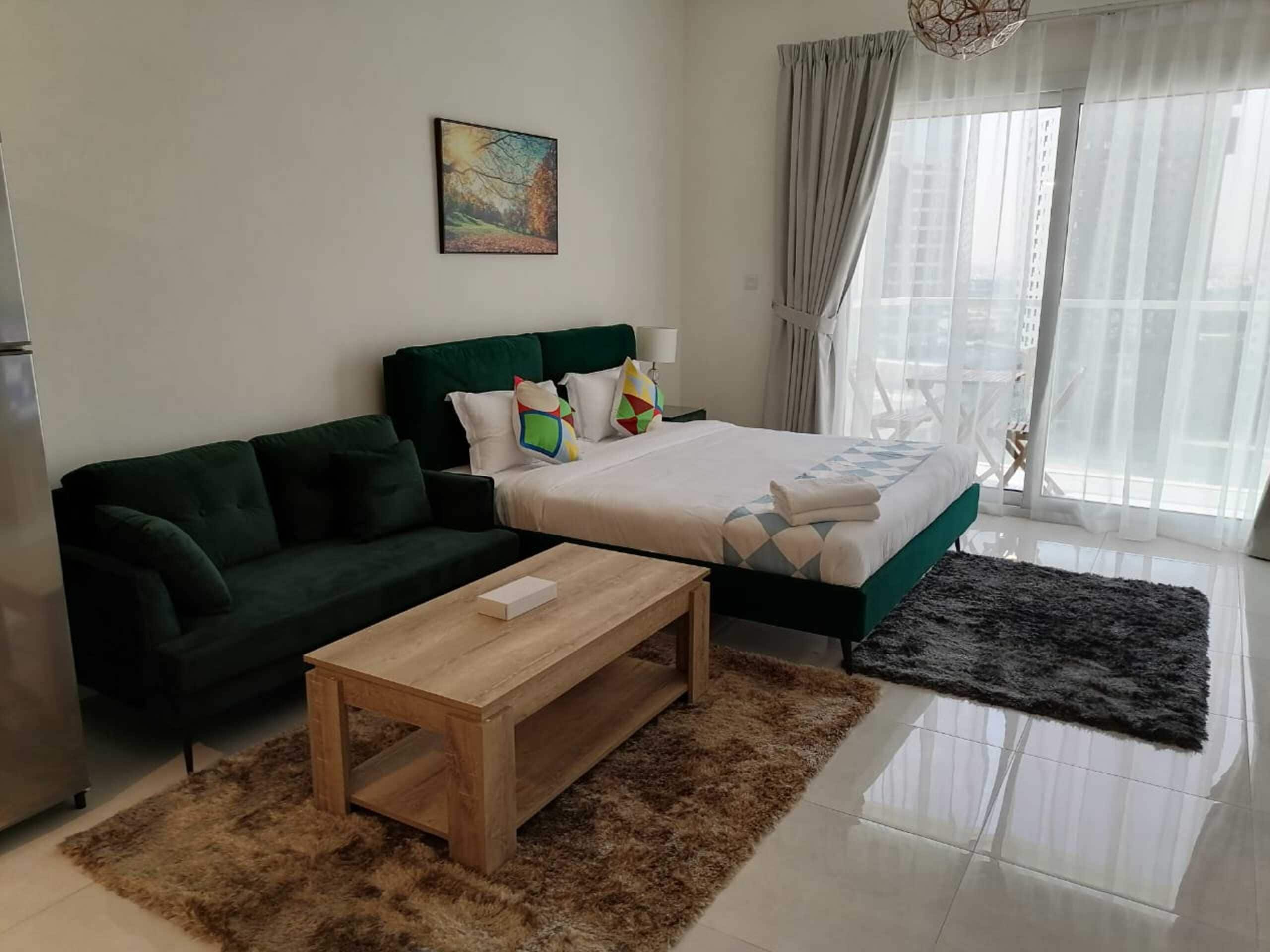 Super OYO 789 Home AG TOWER - 1011A & 1111A, Business Bay, Home Dubai ...