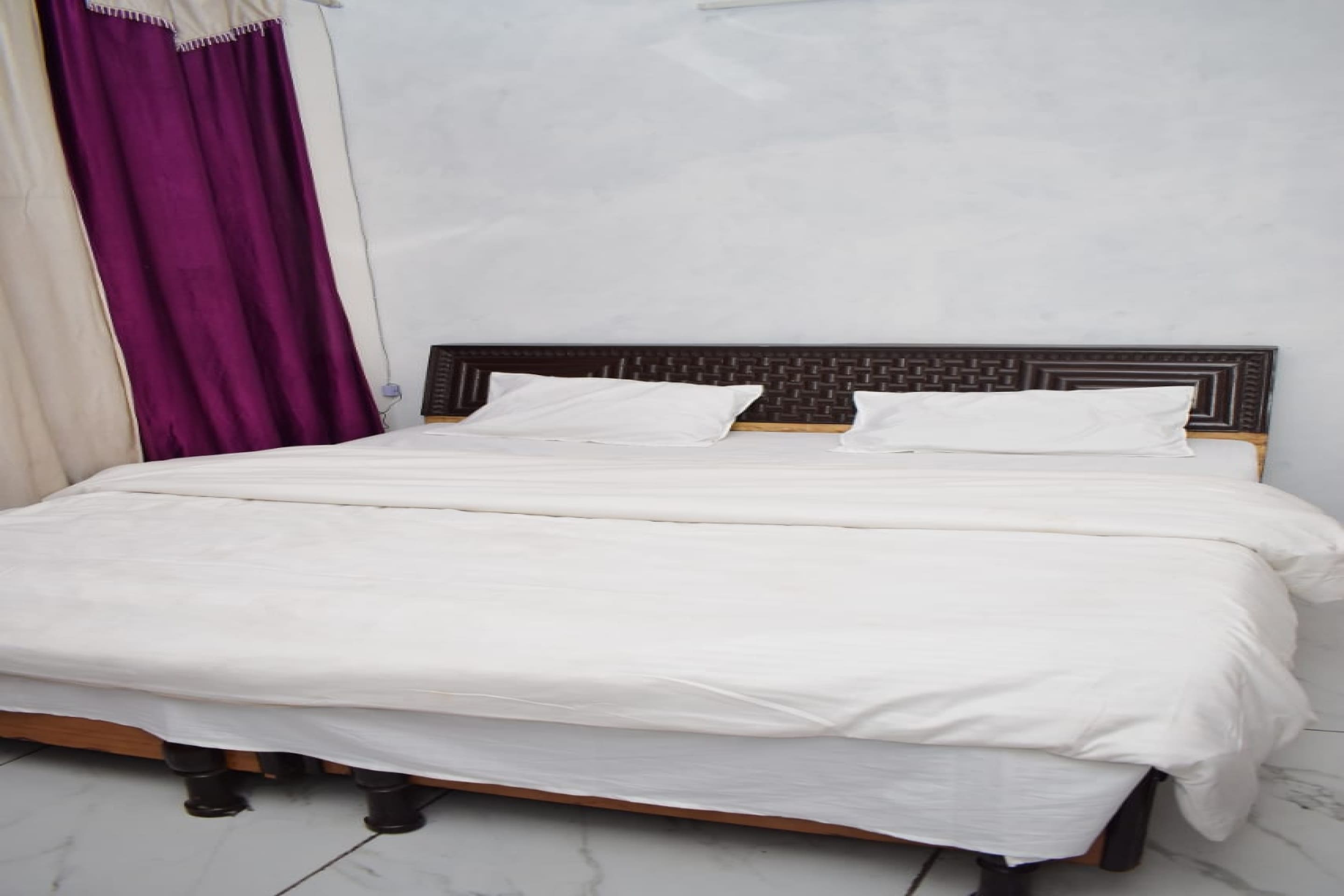 OYO Hotel Moon Regency, OYO Rooms Panipat, Book @ ₹501 - OYO