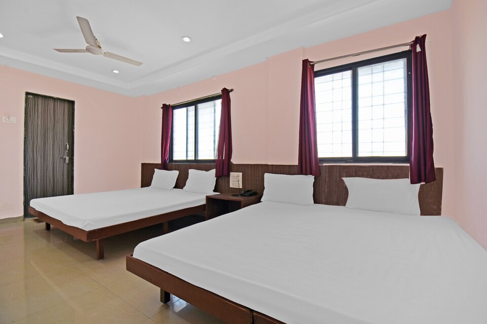 Spot On Ashirvad Residency, SPOT ON Shirdi, Book @ ₹782 - OYO