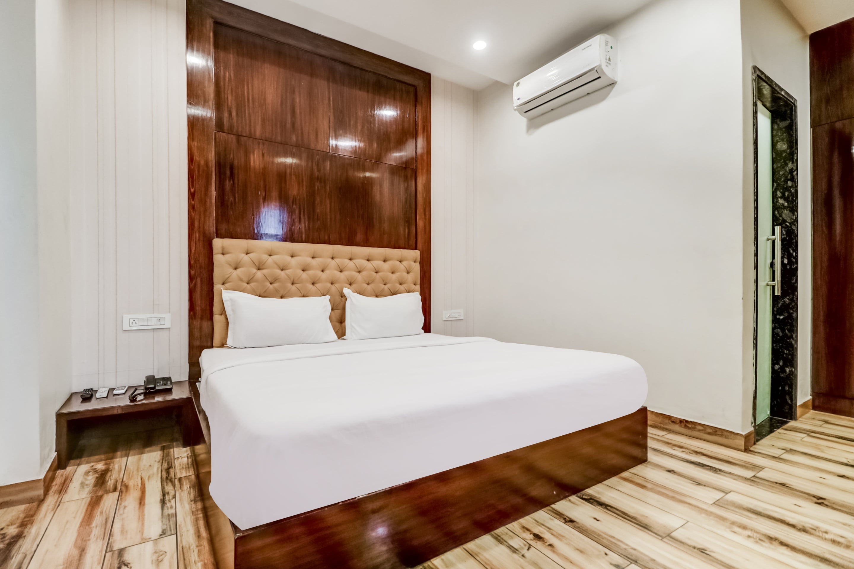 Capital O Hotel City Inn, Capital O अमृतसर, Book @ ₹1079 - OYO