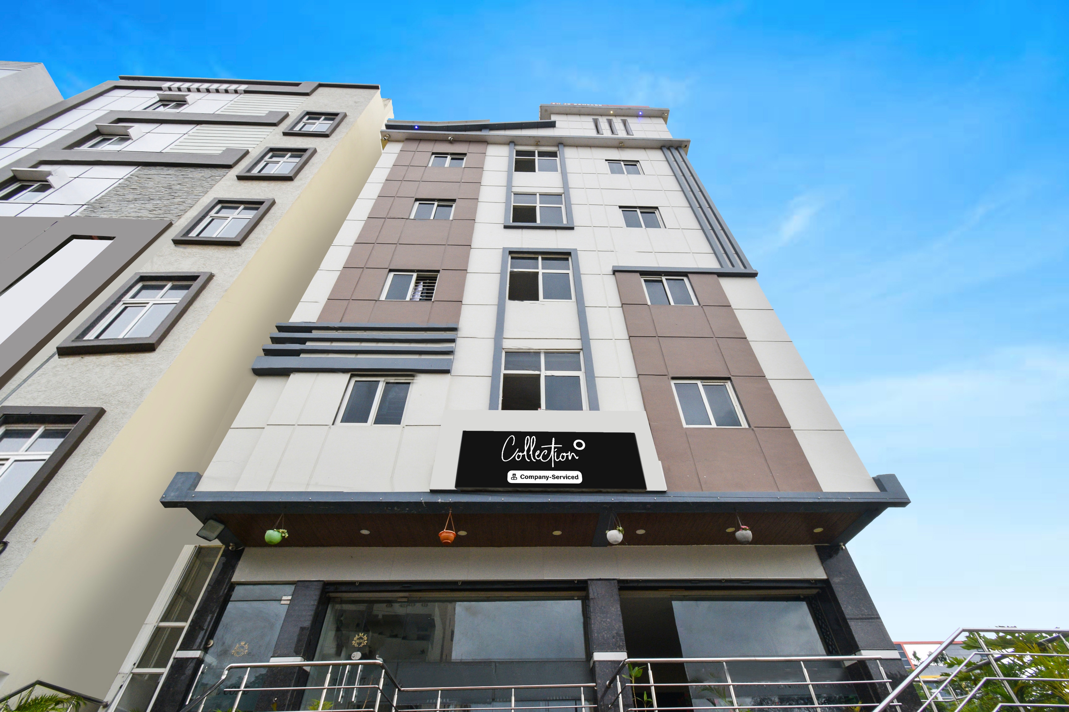 Hotels in Rajiv Gandhi International Airport, Hyderabad Starting @ ₹518 ...