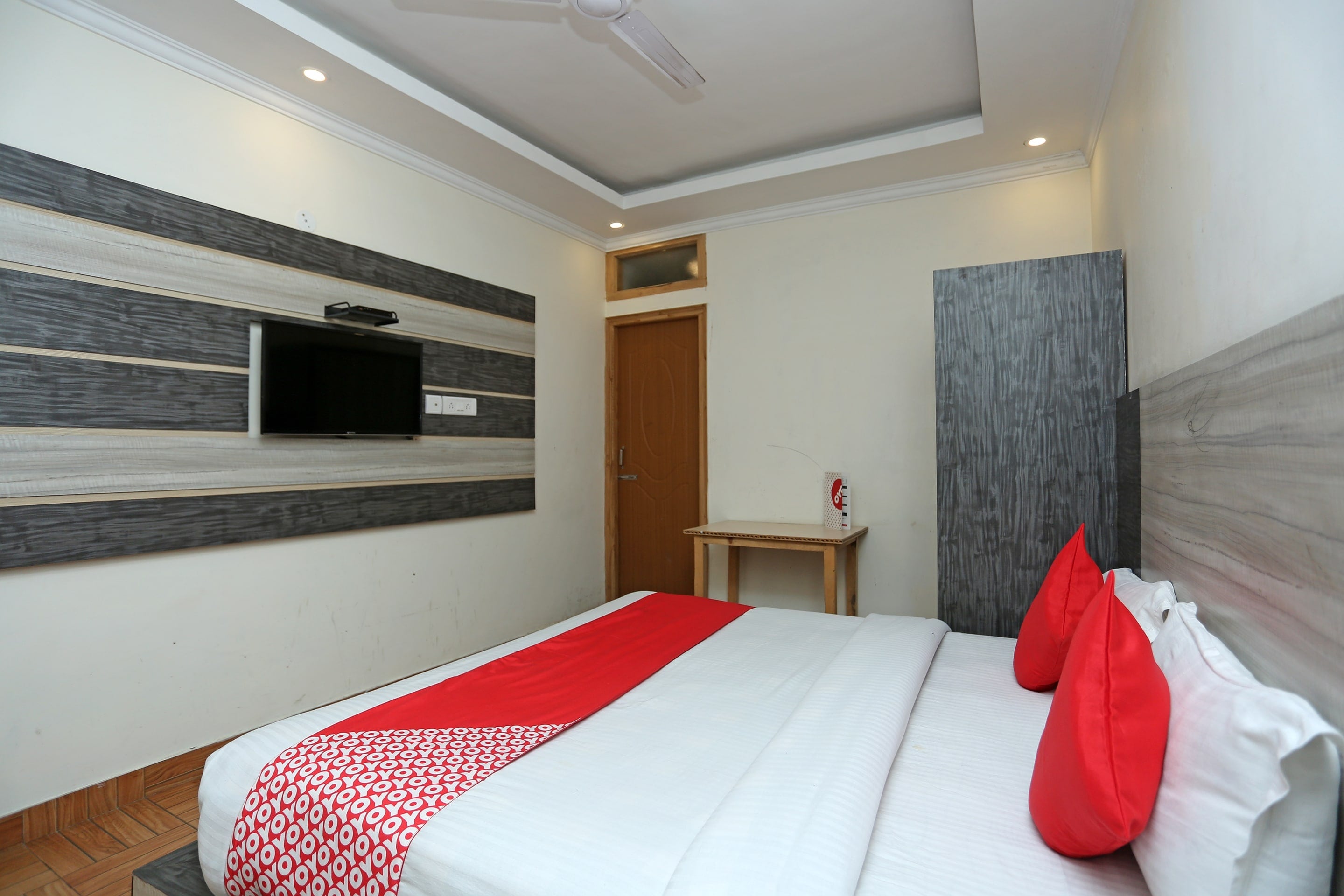 OYO Hotel Mountain View, OYO Rooms Mussoorie, Book @ ₹494 - OYO