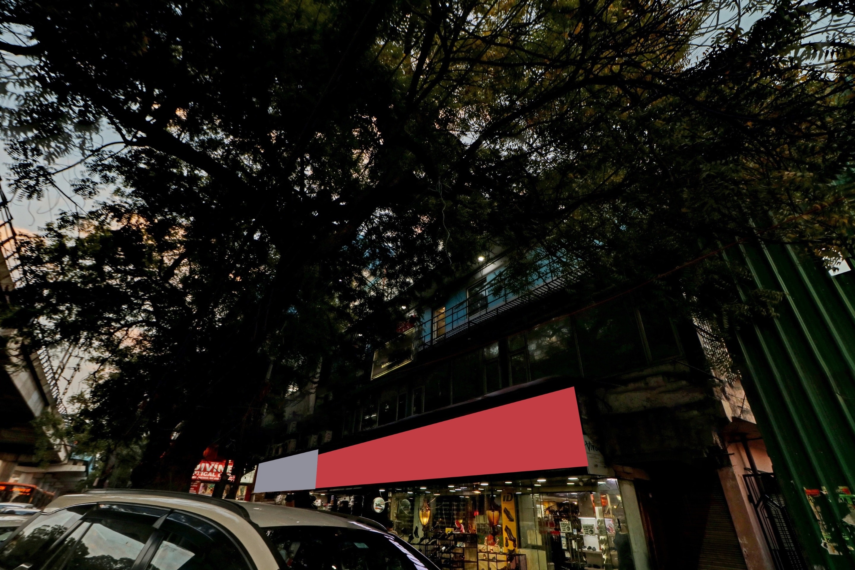 Couple Townhouse Hotels in Rajendra Place Metro Station, Delhi | Couple ...