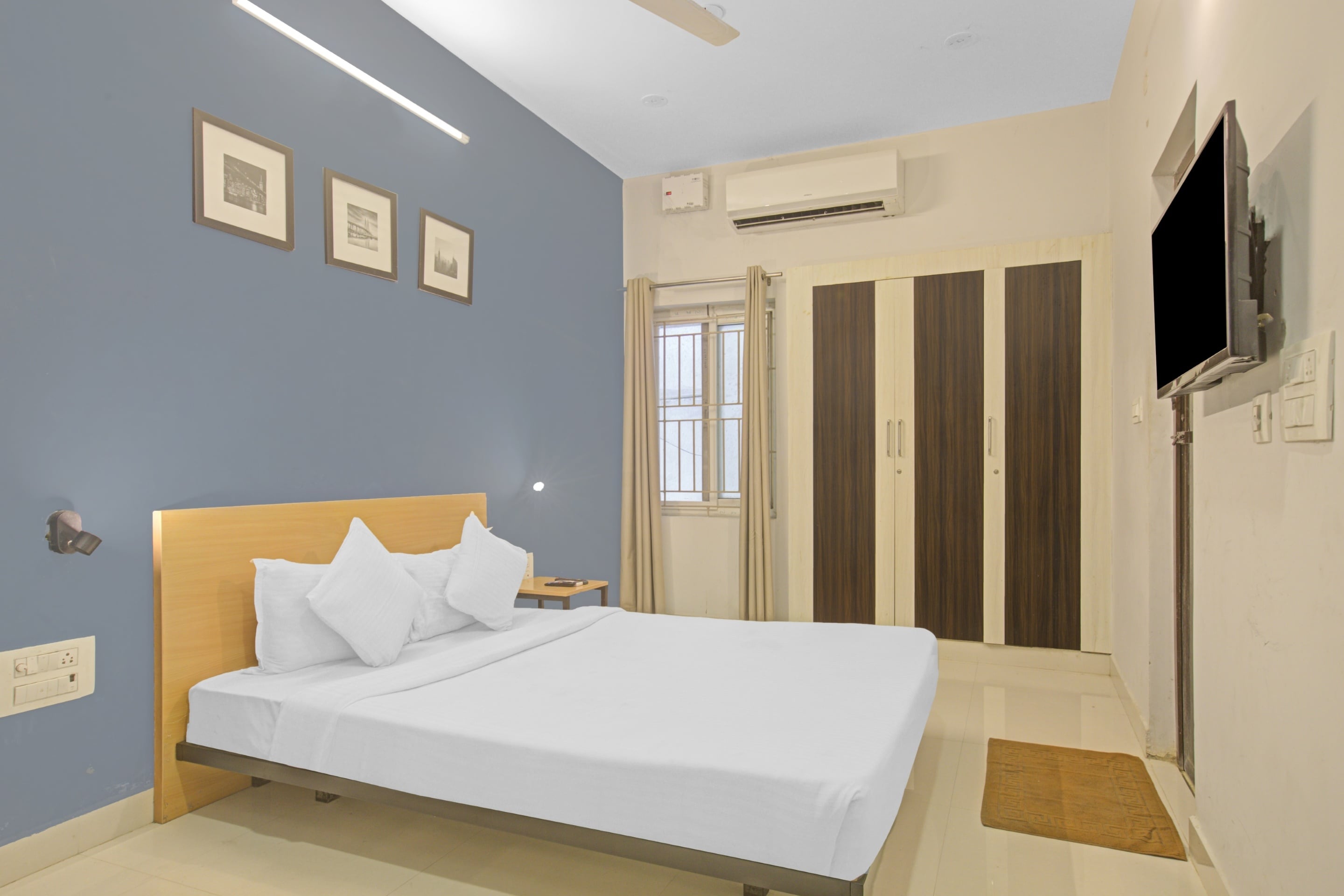 Collection O Silver Key Executive, Collection O Chennai, Book @ ₹1311 - OYO