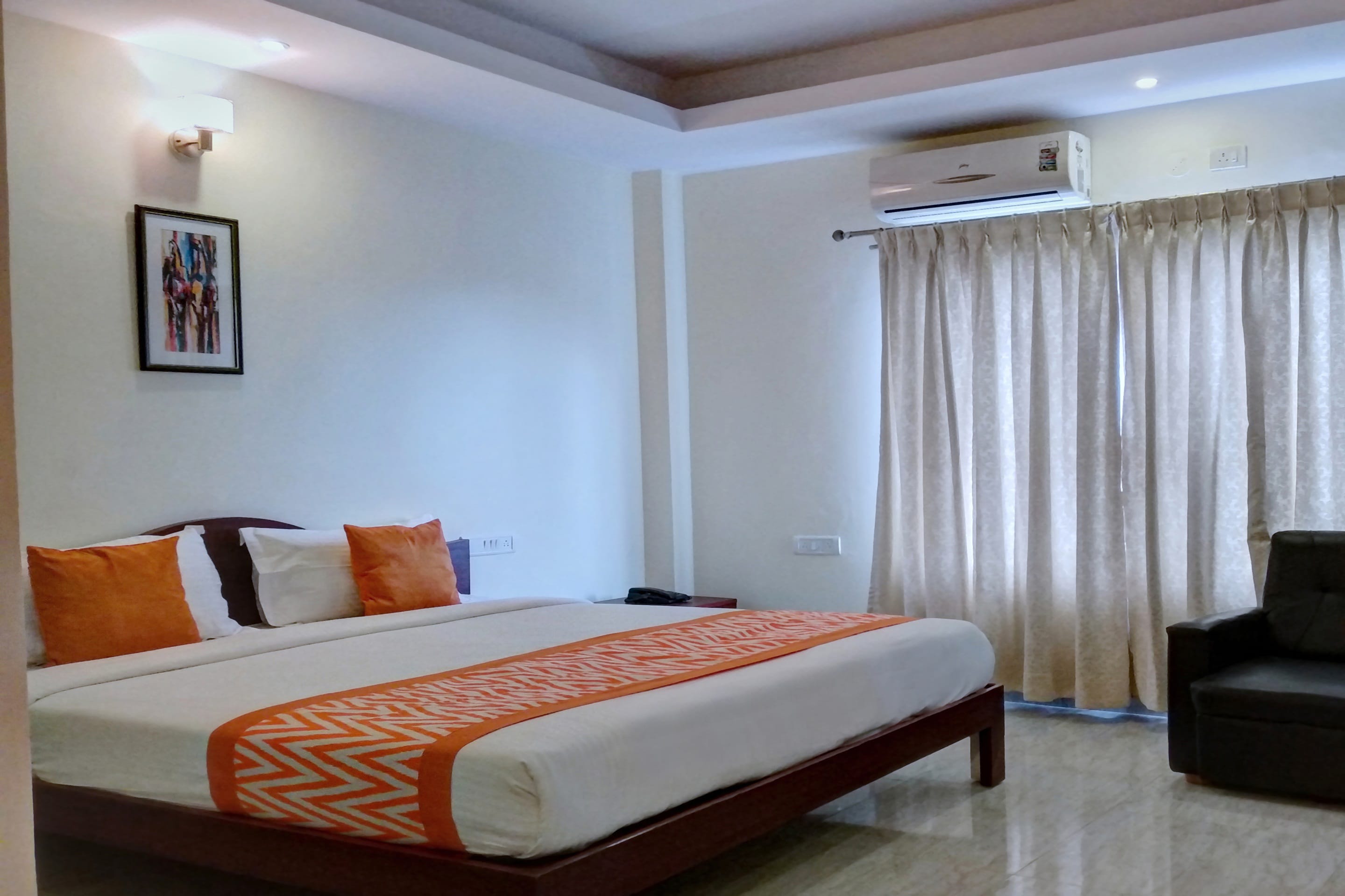OYO Platinum Hotel Near 7d Voyage, OYO Rooms Bangalore, Book @ ₹501 - OYO