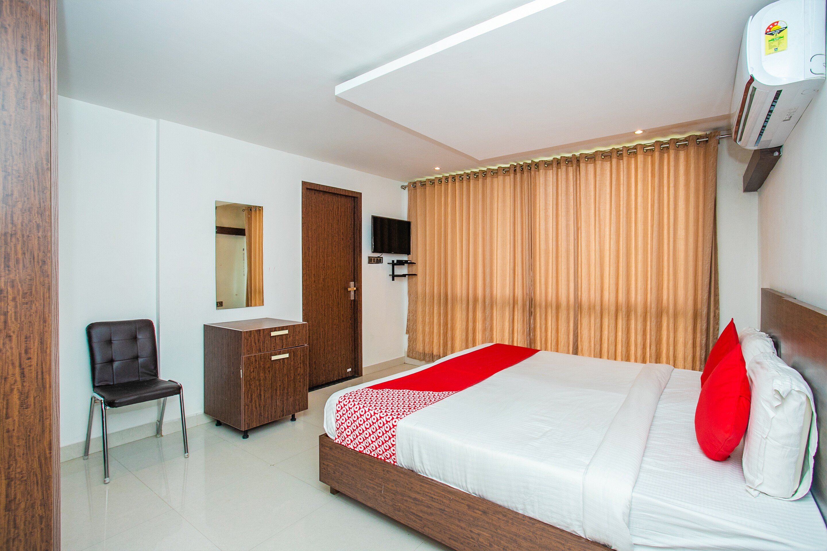 Budget Hotels in Domlur Flyover, Bangalore Starting @ ₹718 - Upto 74% ...