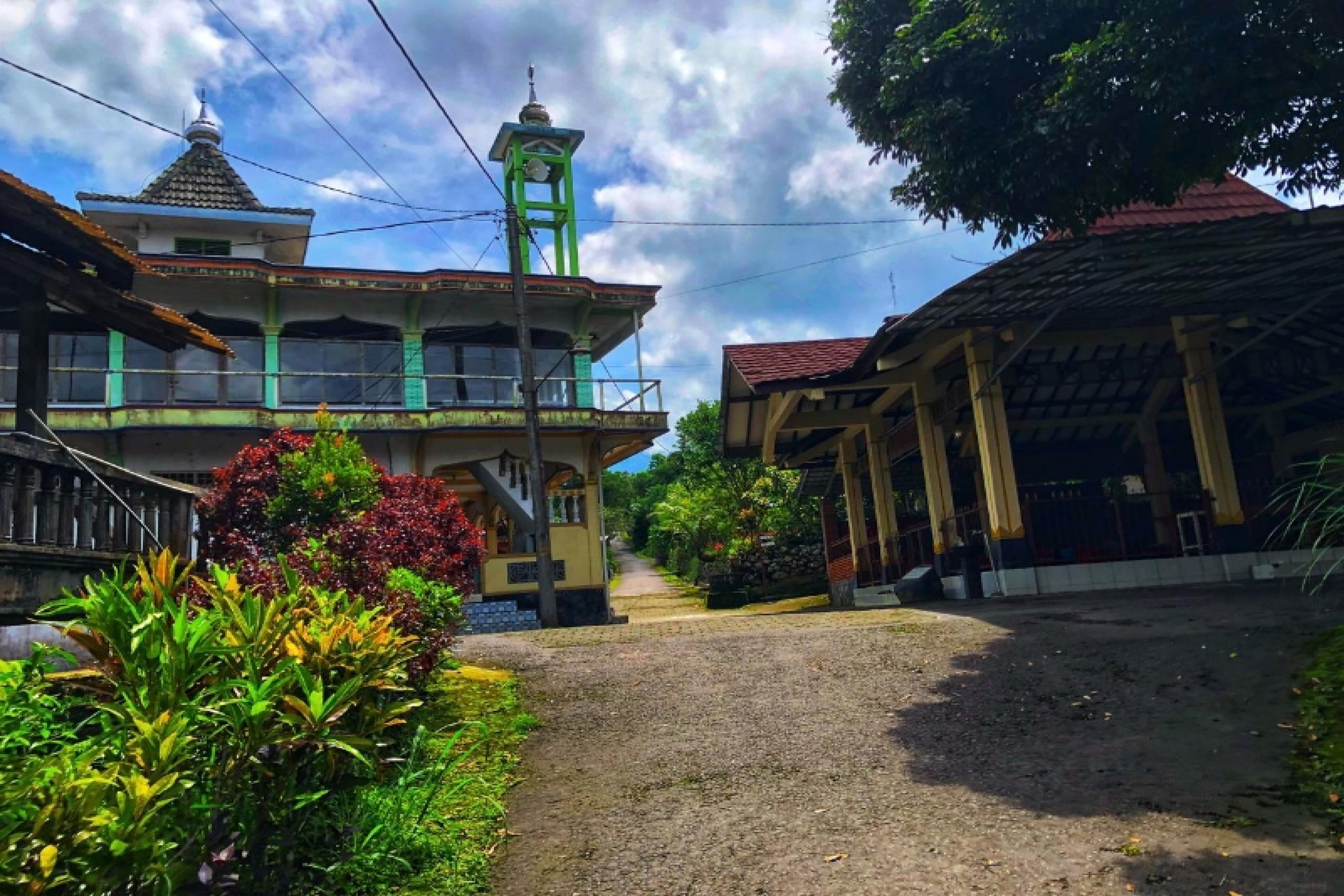 Home Hotels in Terminal Bus Muntilan, Magelang Starting @ Rp46570 ...