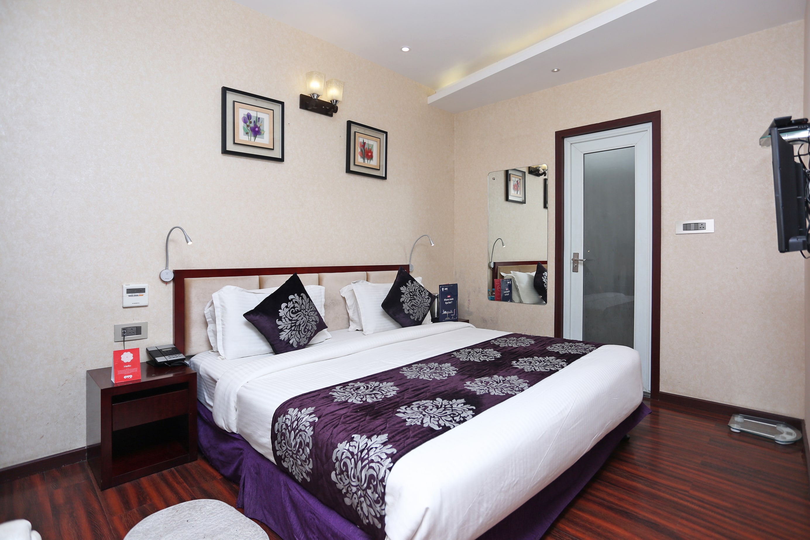OYO Hotel Kama International, Premium गोरखपुर, Book @ ₹501 - OYO